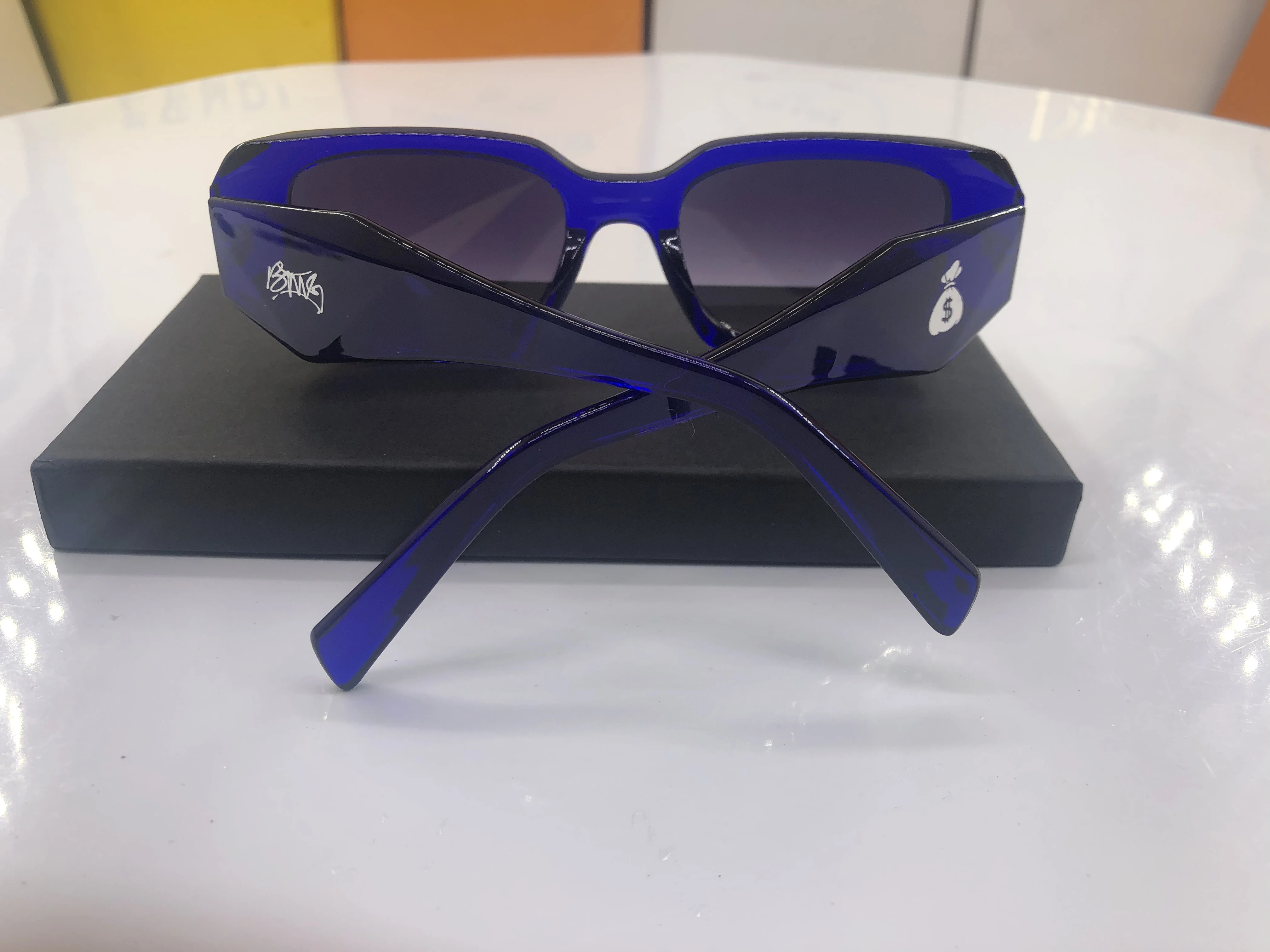 VASHAP SPR 8769 Hexagon Sunglasses - Stylish & UV Protected
