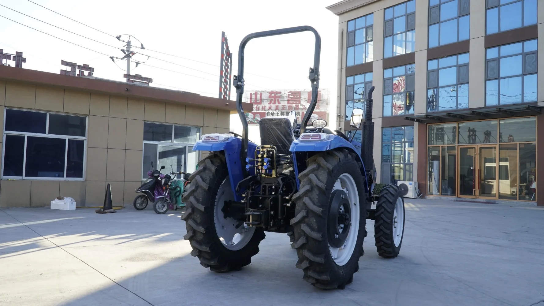 4wd Wheeled Type Farm Used 100hp Tractors/1004 Model Tractor For Agriculture - Buy Tractor,Farm ...