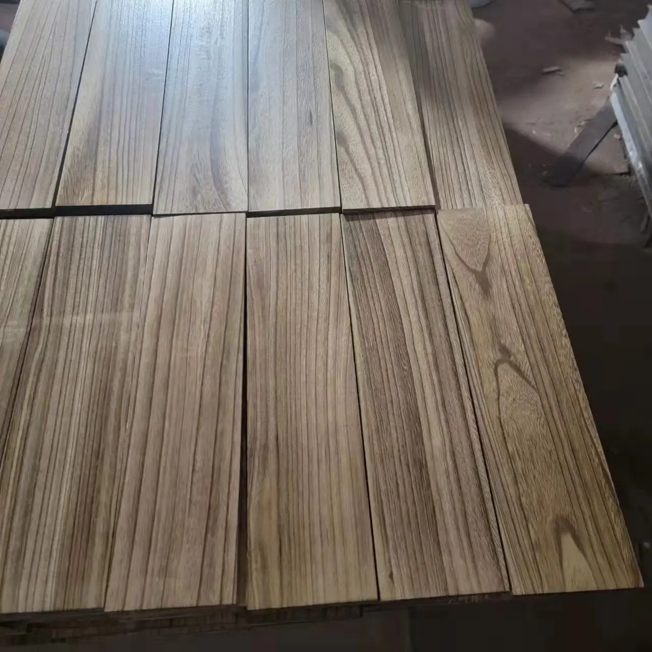 High Temperature Thermo-modified Pine Wood Thermo Wooden Poplar Board Surface Carbonized Poplar ...