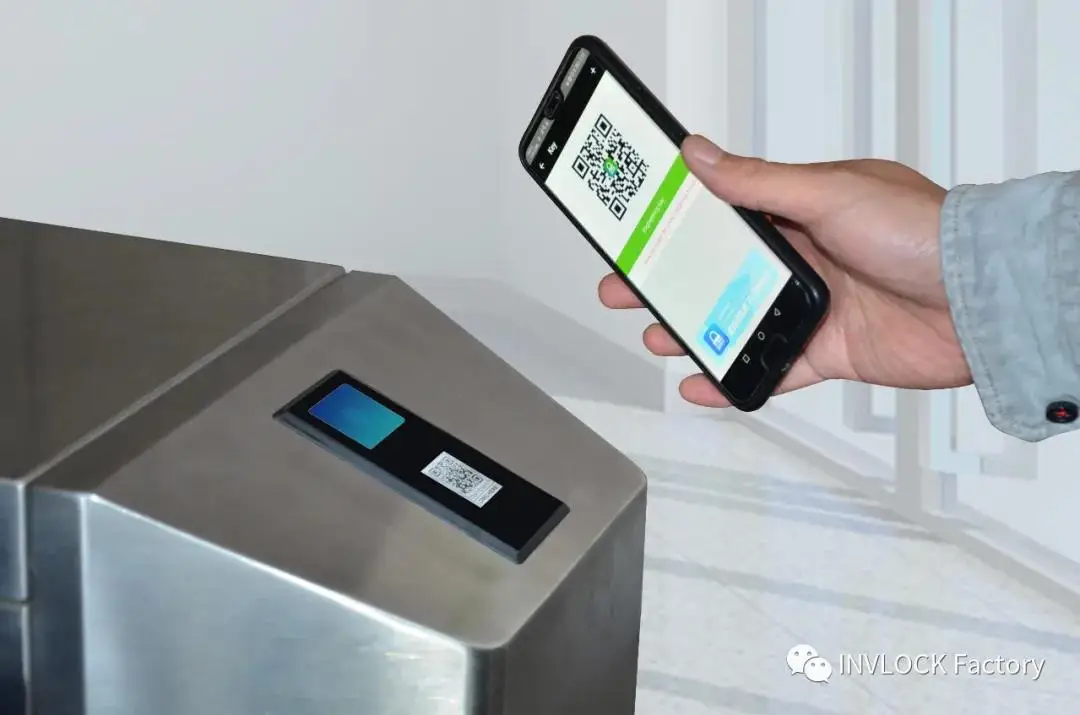 QR Code Unlocking Glass Entry Door Access Wall Reader