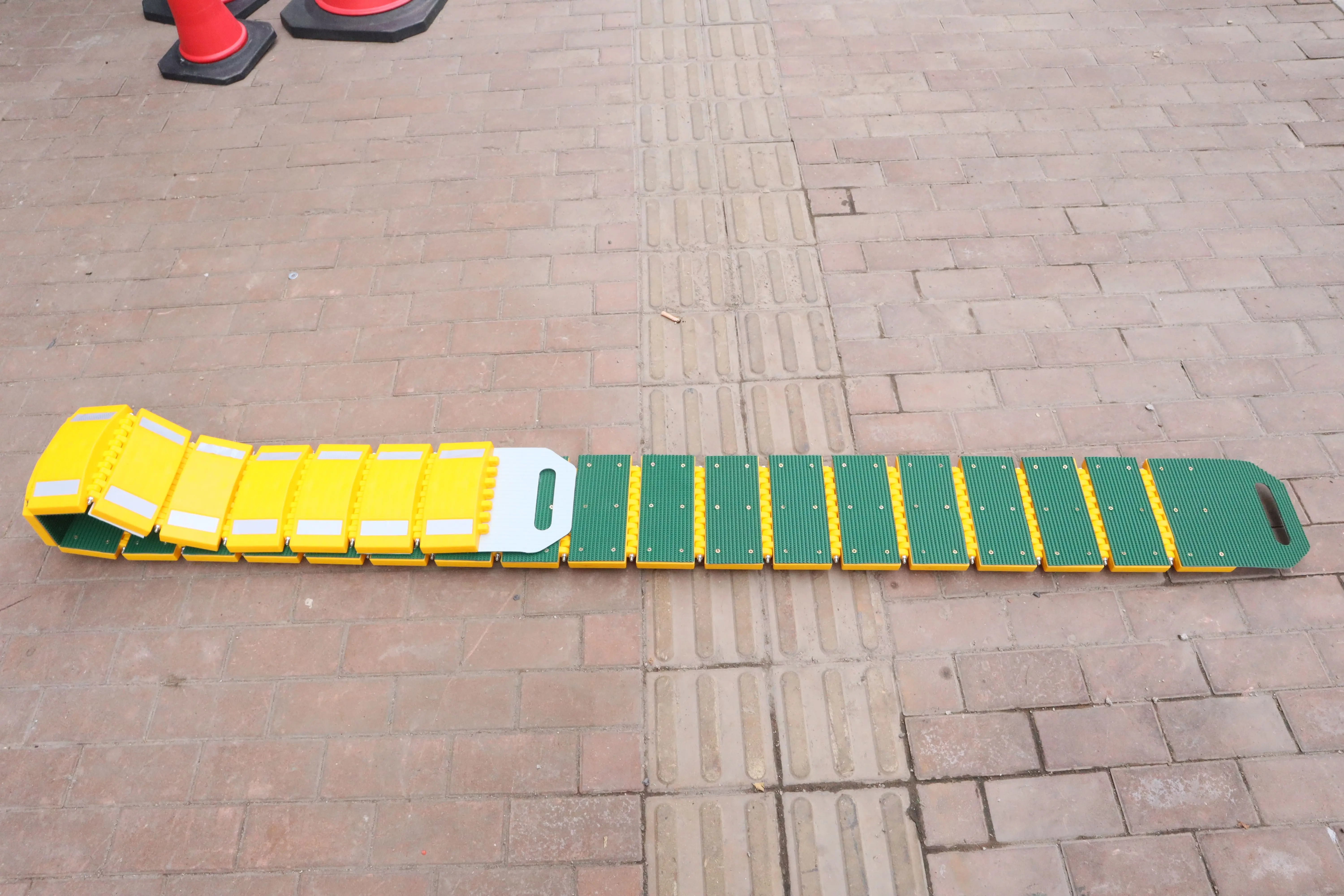 High Quality Modern Portable Pvc Road Bump Speed Hump - Buy Portable ...