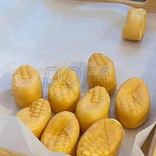 Street Food in Japan Japanese Manju Cakes Conveyor Machine South Korea ...