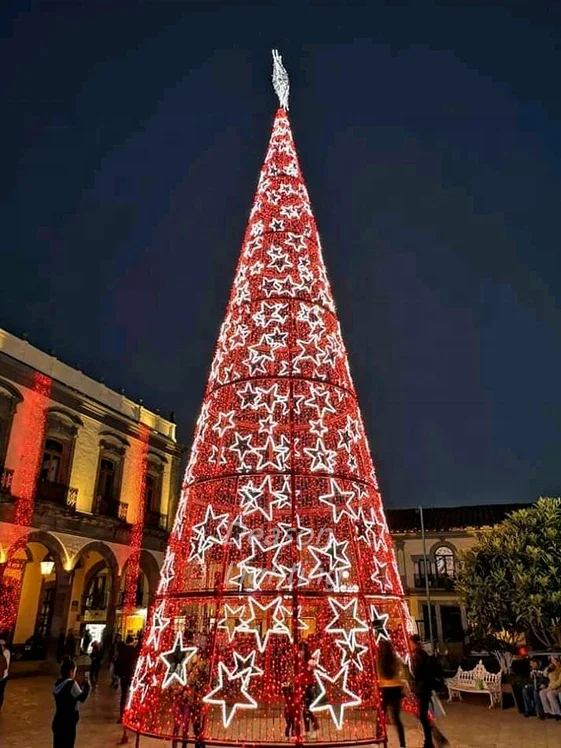 Giant Outdoor Lighting Christmas Trees by Deasonlighting