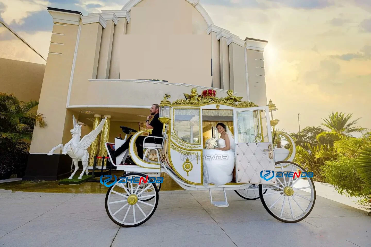 2023 Latest Luxury Royal Wagon Sightseeing Victoria Horse-drawn ...