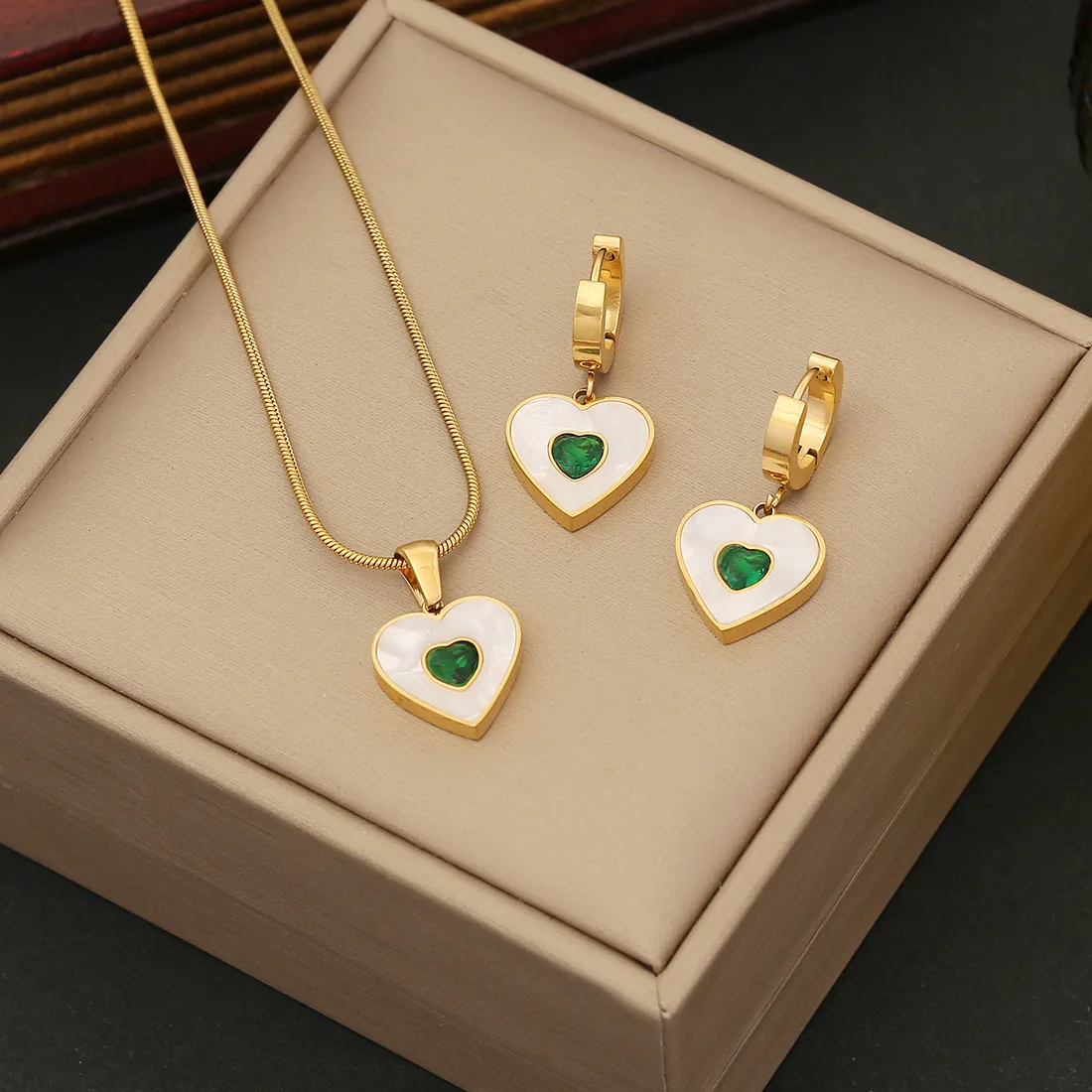 Stainless Steel Jewelry Set with 18K Gold Plating