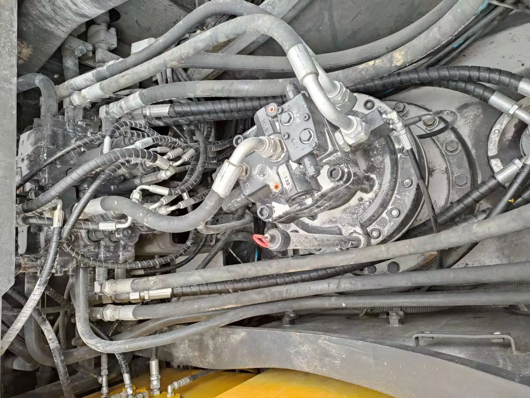 Functionally Good Used Excavators Volvo Ec 240 Ec 290 Original From ...