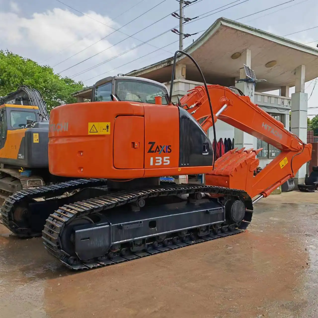 Japan Original Hitachi Zx135 Us Crawler Excavator,Cheap And Excellent ...