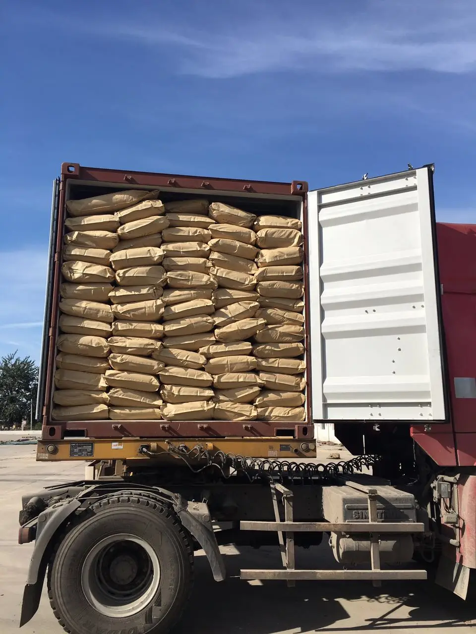 Chilli Flakes Seeds Dried Chilli Flakes Aleppo Chili Flakes - Buy Dry ...