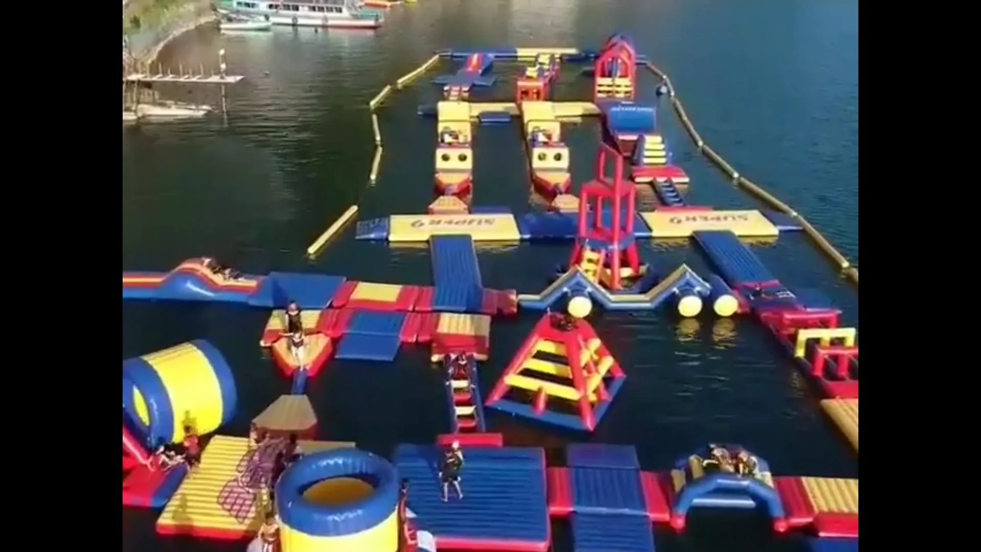 Water Obstacle Course Inflatables Water Park Floating Island Inflatable ...
