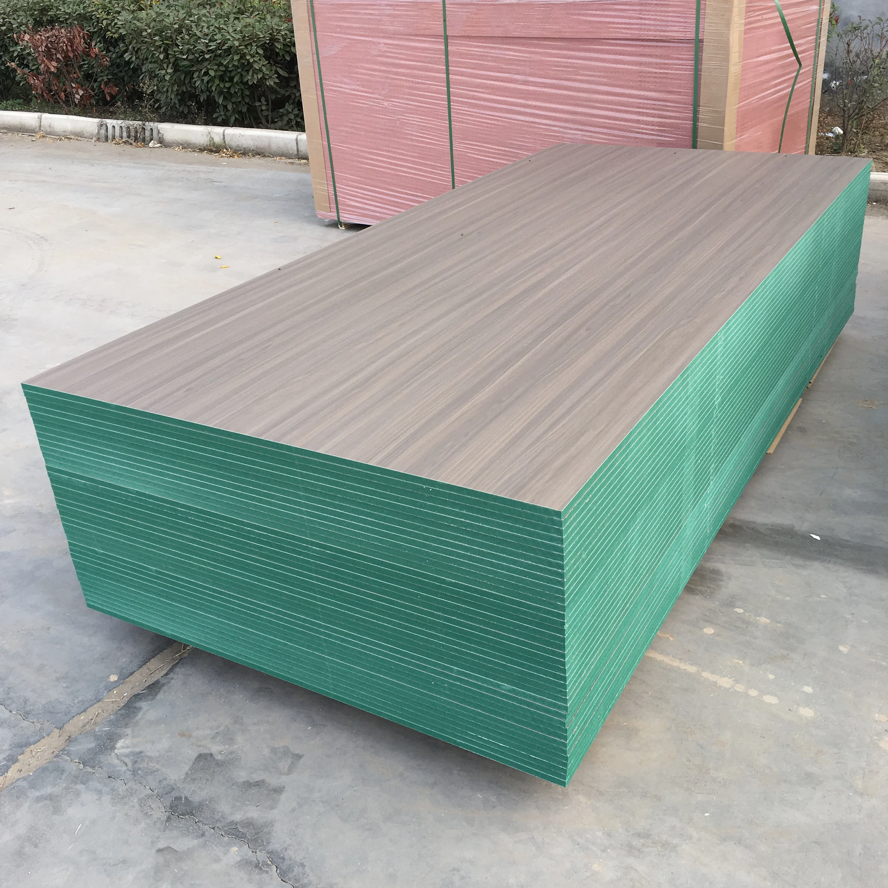 High Glossy UV Coating of Moisture Resistant Mdf 16 mm and Melamine Mdf ...