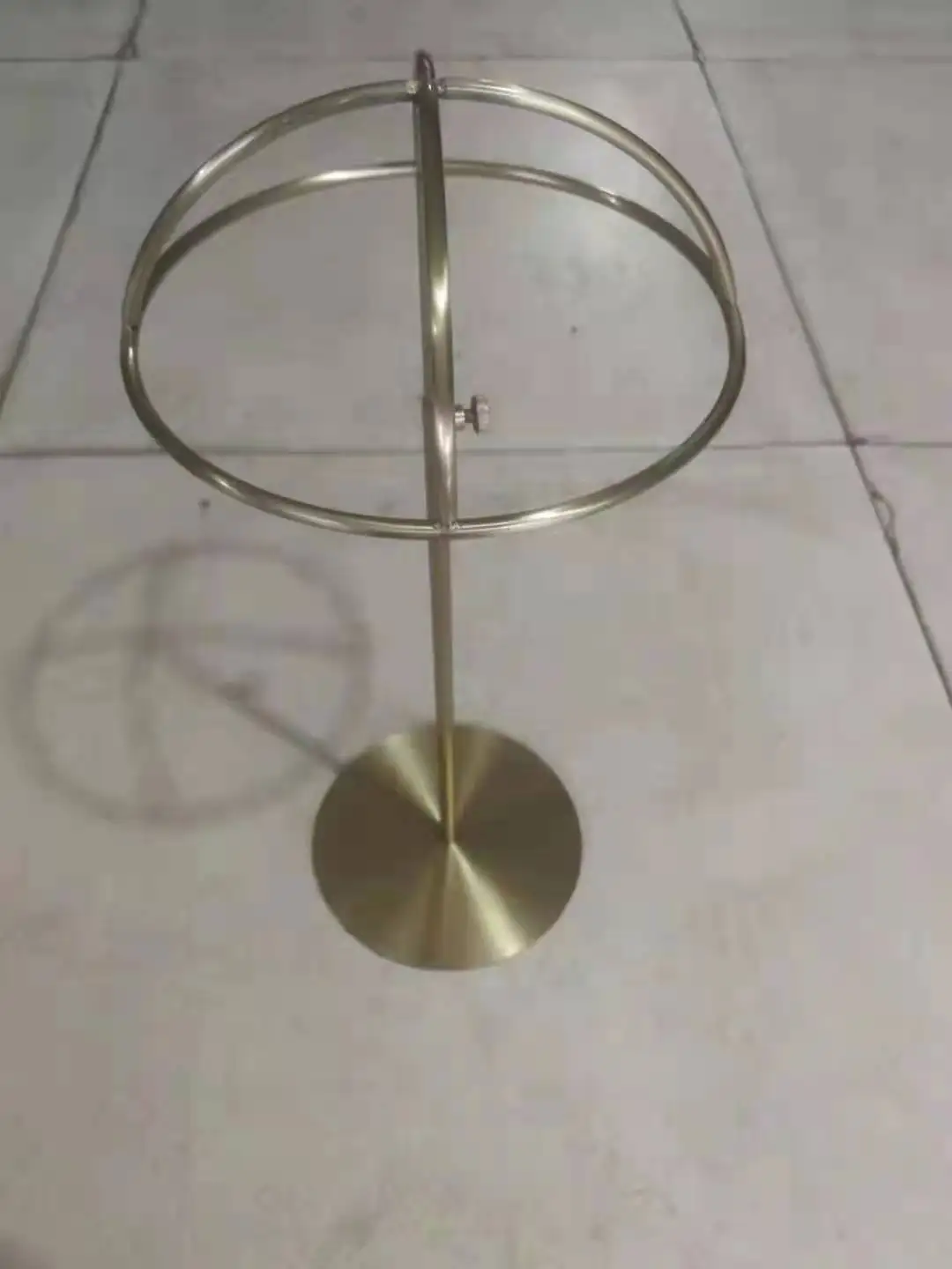 Modern Design Hat Display Rack Hanging Hat Stand Display - Buy Hanging ...