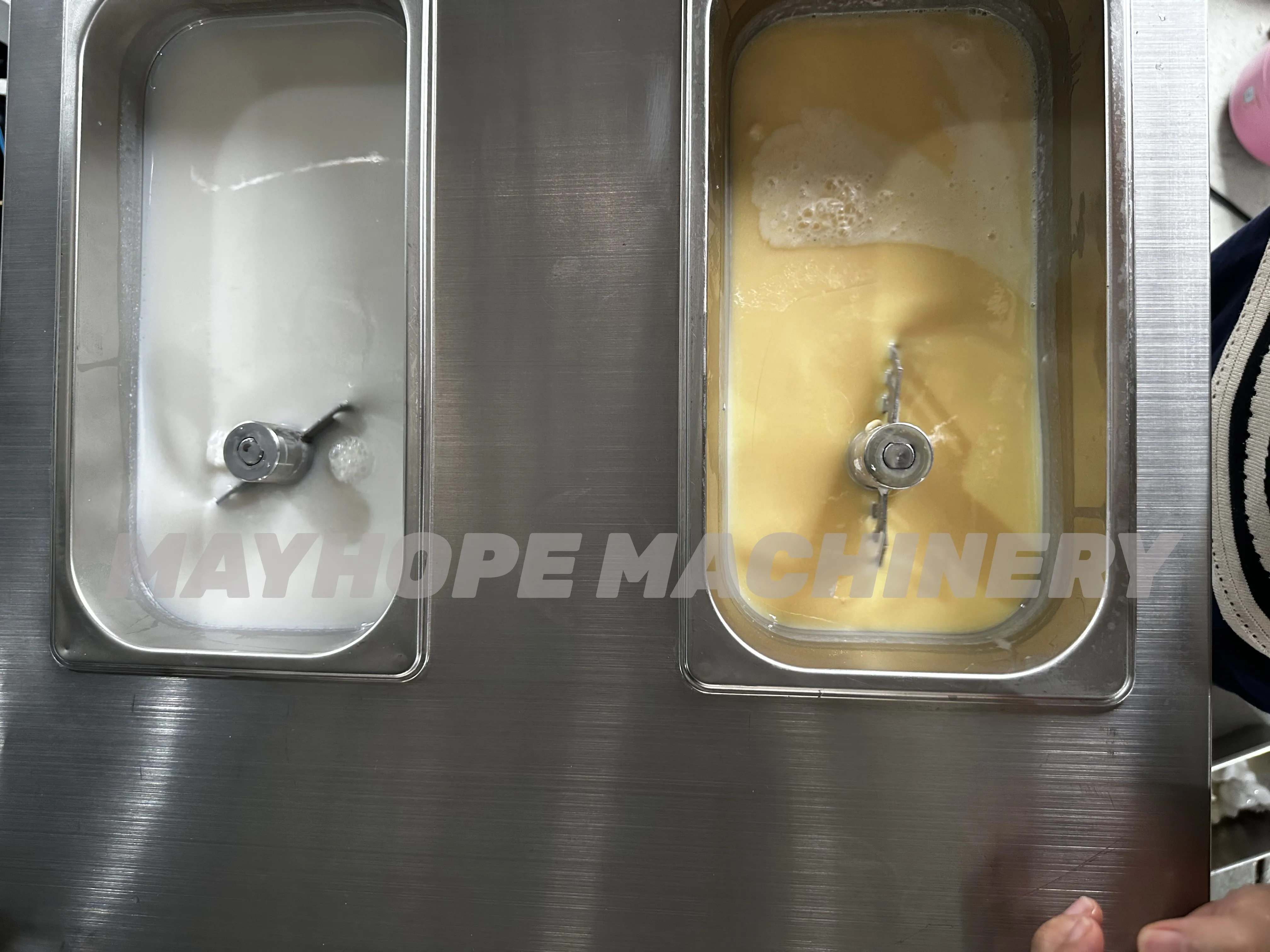 Maquinaria Heladeria Artesanal Mantecadoras De Helados Y Sorbetes Ice ...