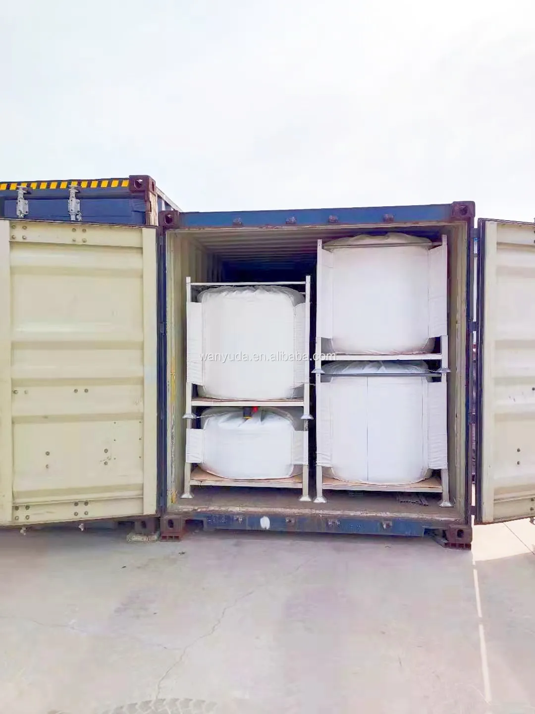 IBC Container 2000 Liter - Durable Liquid Storage Solution