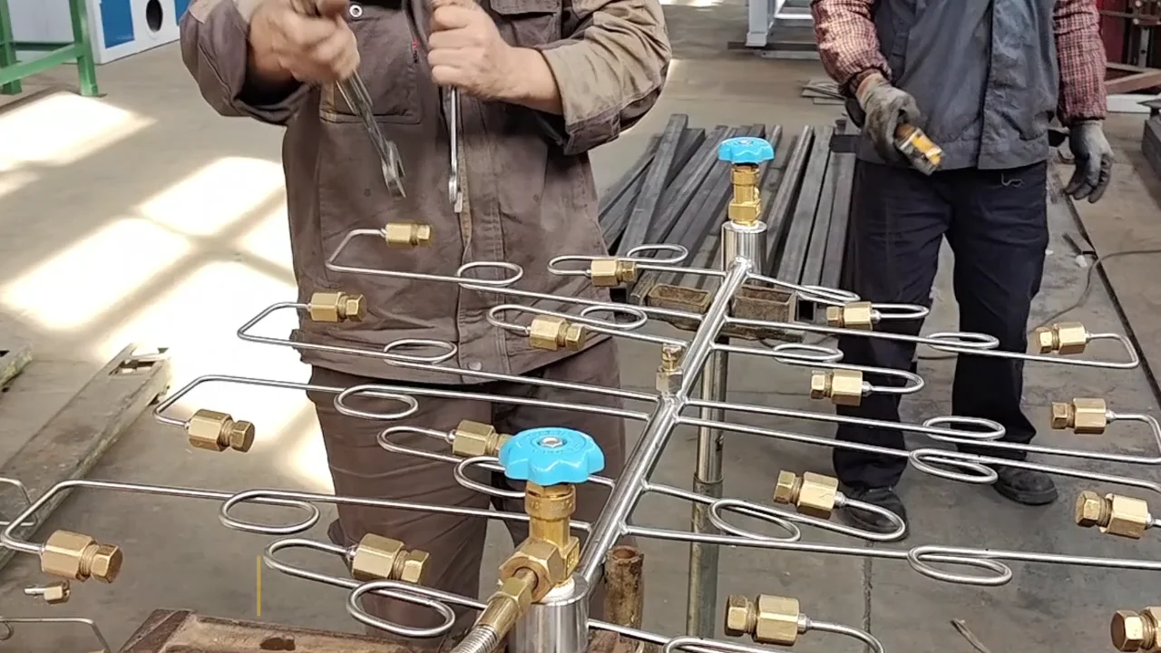 Oxygen Gas Cylinder Rack Gas Cylinder Bundle For Oxygen Argon Nitrogen ...