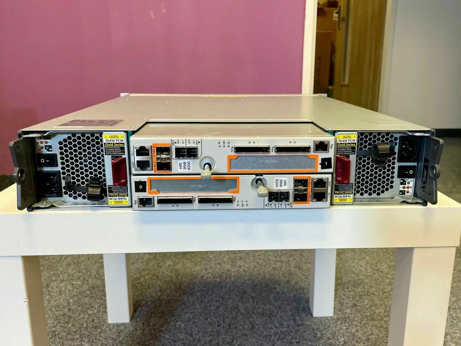 HPE 3PAR StoreServ 8200ที่เก็บข้อมูล2โหนด,อาร์เรย์ฮาร์ดไดรฟ์ไม่มี Hdd ...