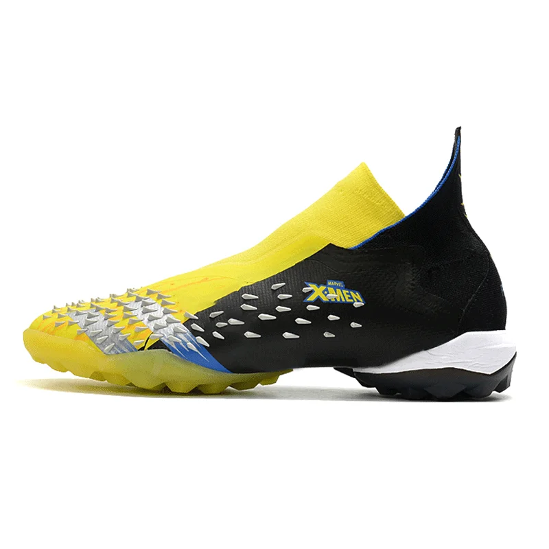 Wholesale Customized Men Football Shoes - Popular Design