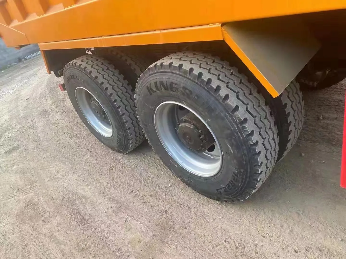 Shacman 6x4 Used Dump Truck 10 Tires 371/375/420hp Tipper Truck Used ...