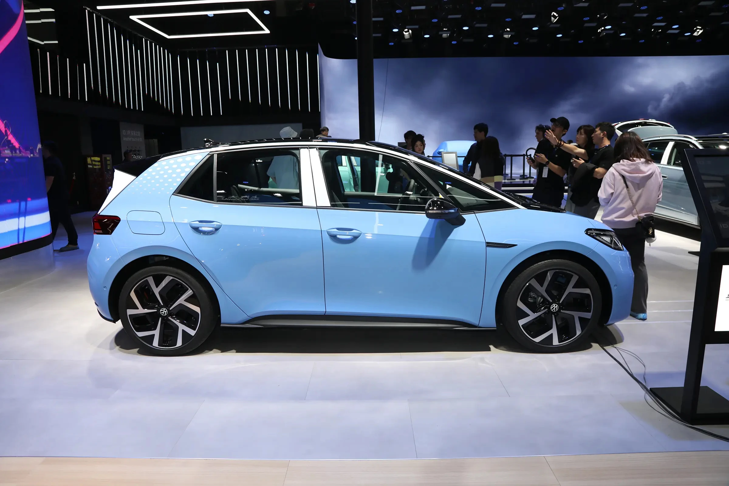 Wholesale 2024 China Volkswagen ID3 450 Km Electric Vehicle