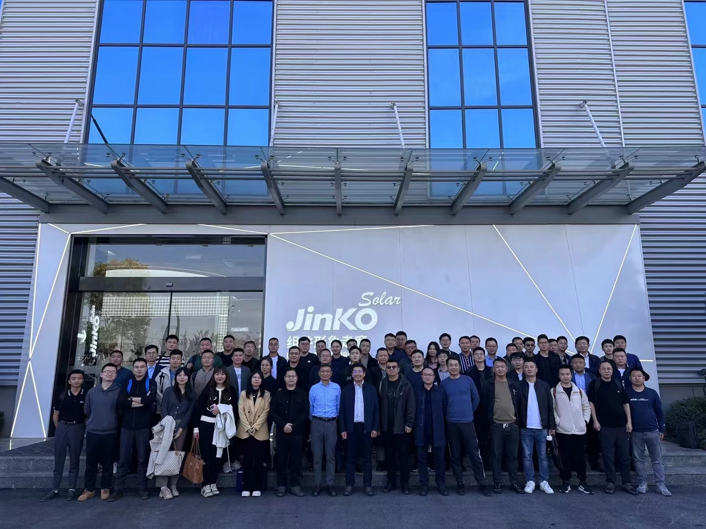 Jinko Solar off-Grid System - Complete Kits for Home Use