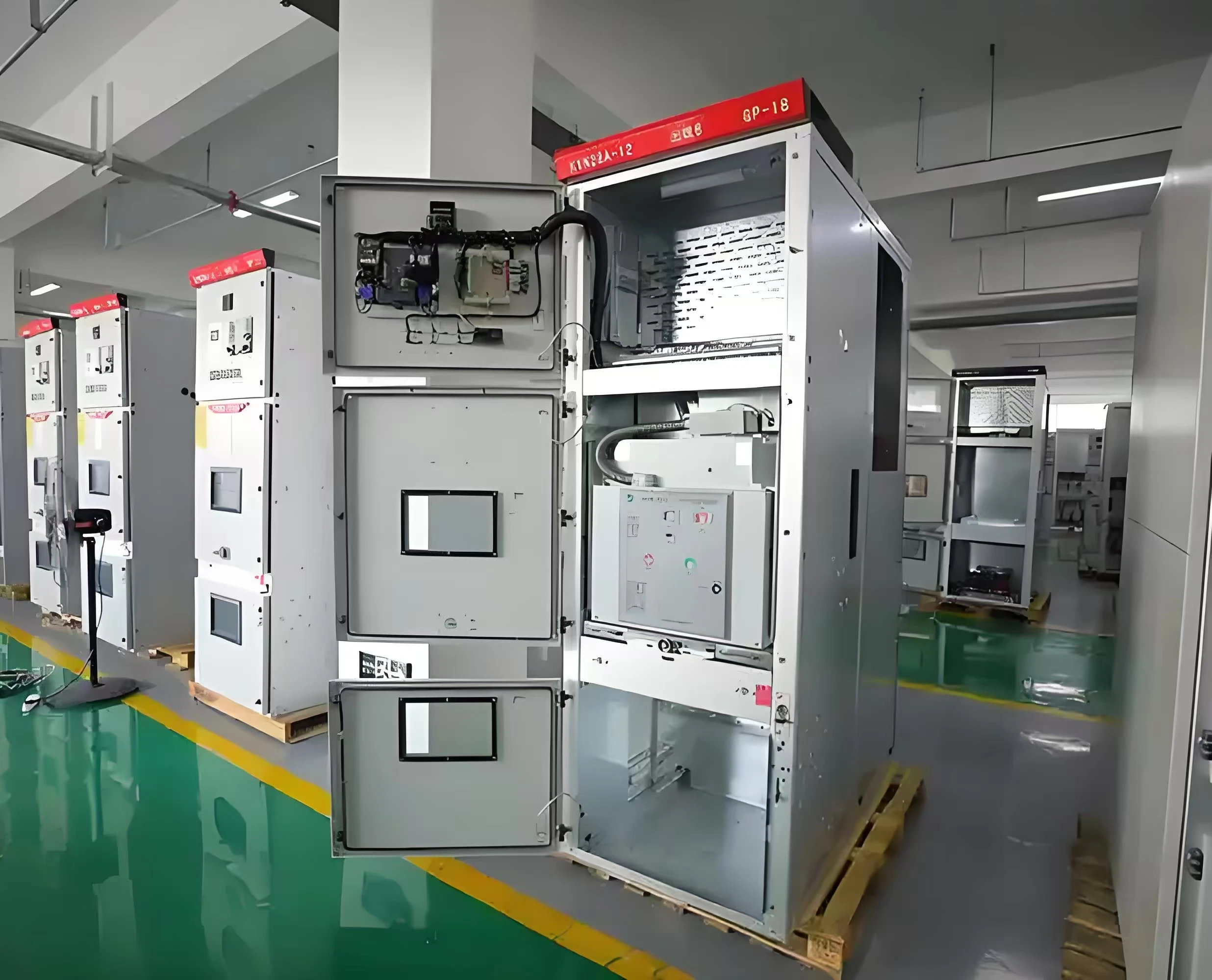 Hybrid Active High Voltage Static Var Generator SVG for Indoor ...