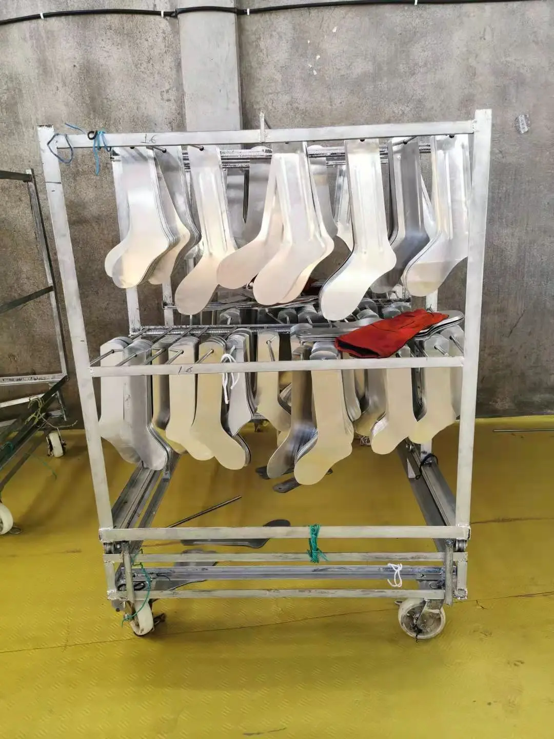 1200 Pairs One Time Sock Boarding Machine - Easy & Efficient