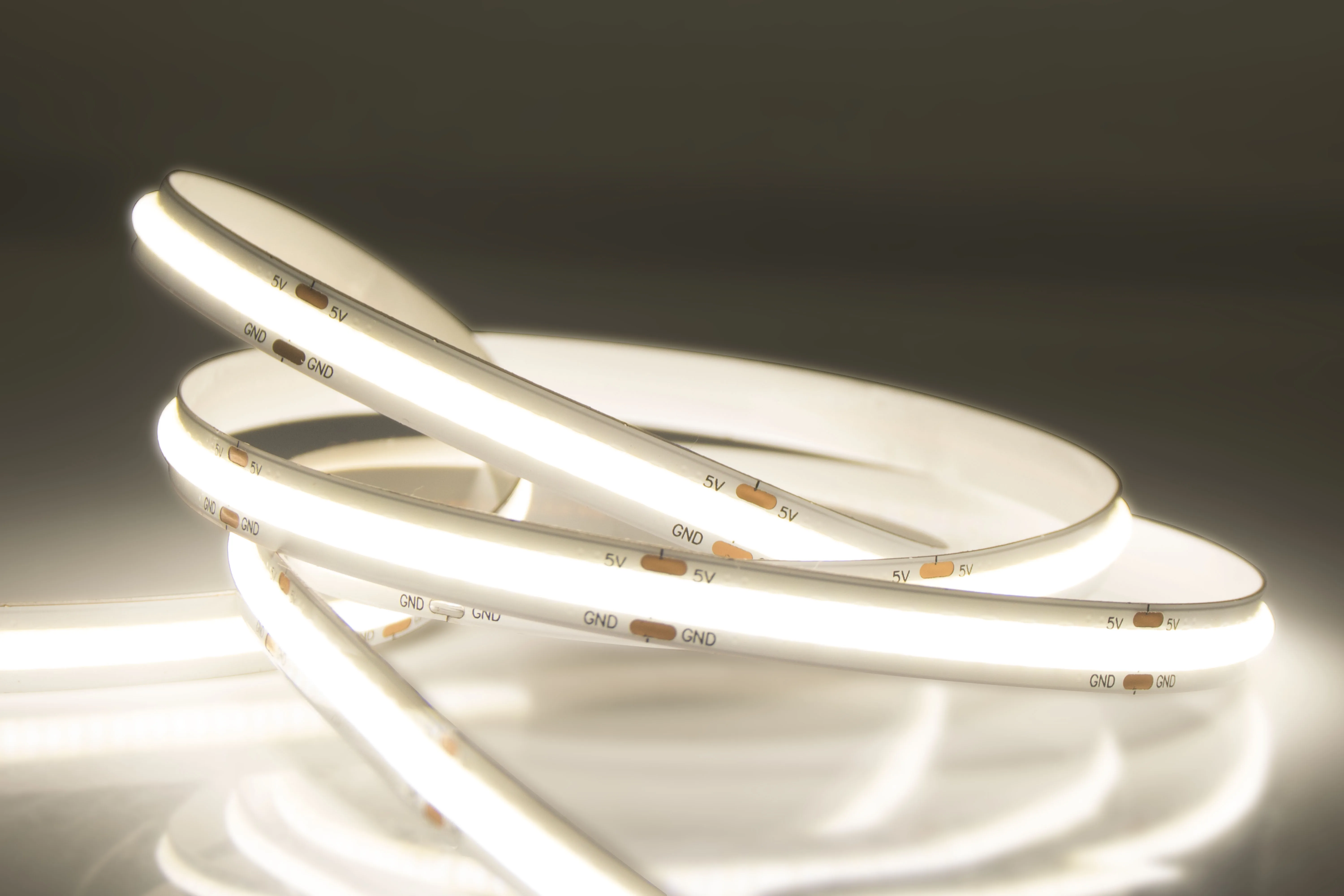 RGB COB 5V LED Strip - 332 Leds/m, Flexible & Programmable