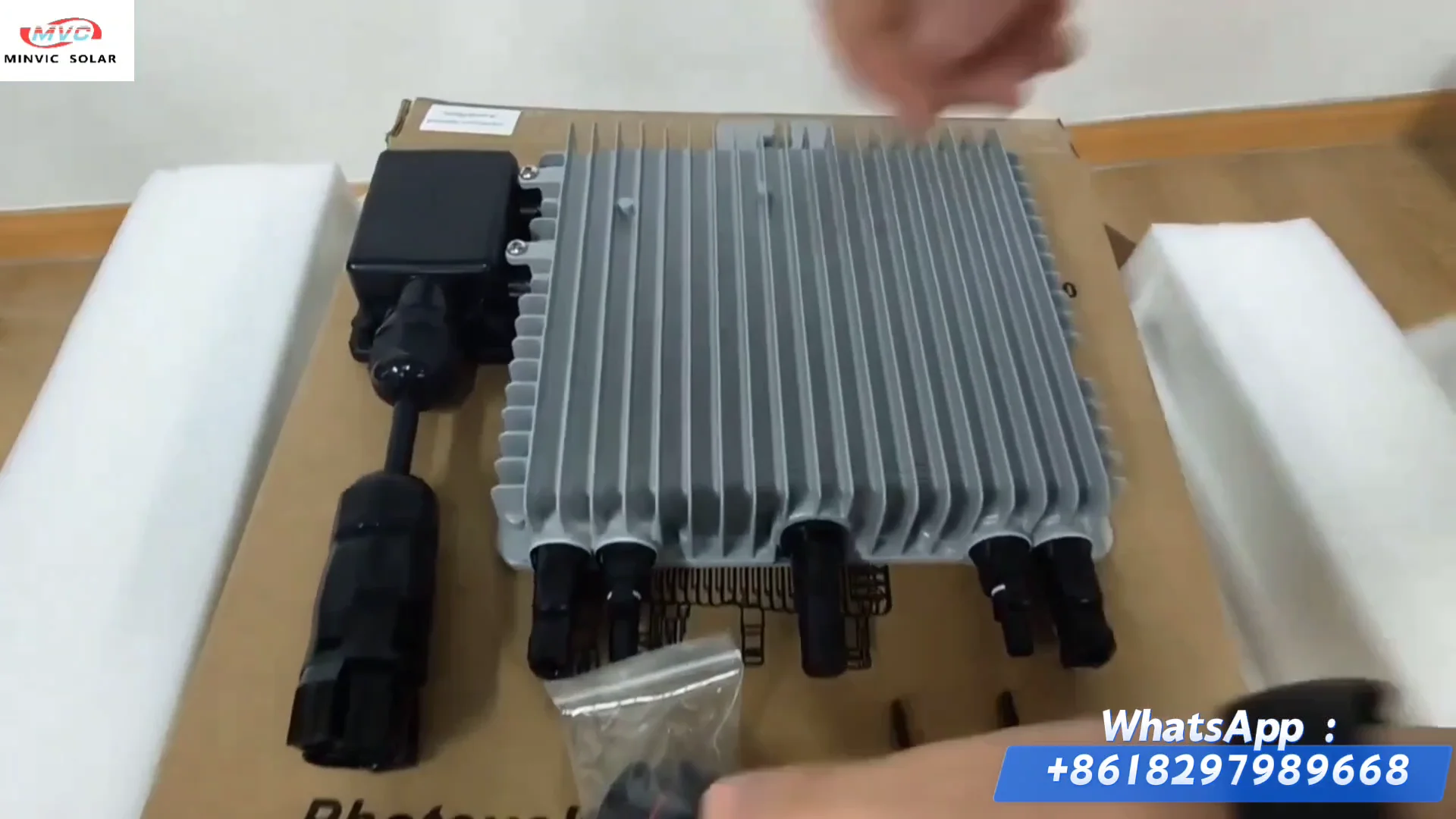 Deye Solar Inverter Sun-m100g4-eu-q0 Micro Inverter 1000w Solar Power ...