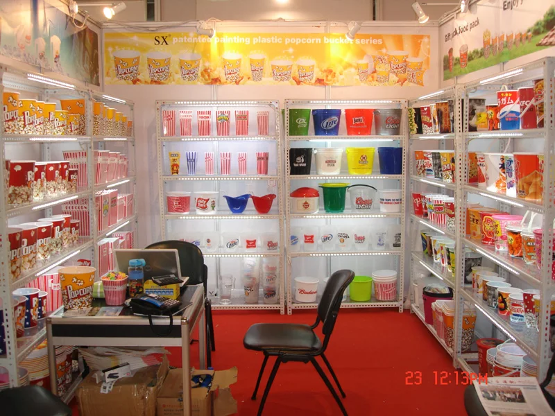 175oz Big Square Plastic Popcorn Bucket With Scalloped Top Edge ...