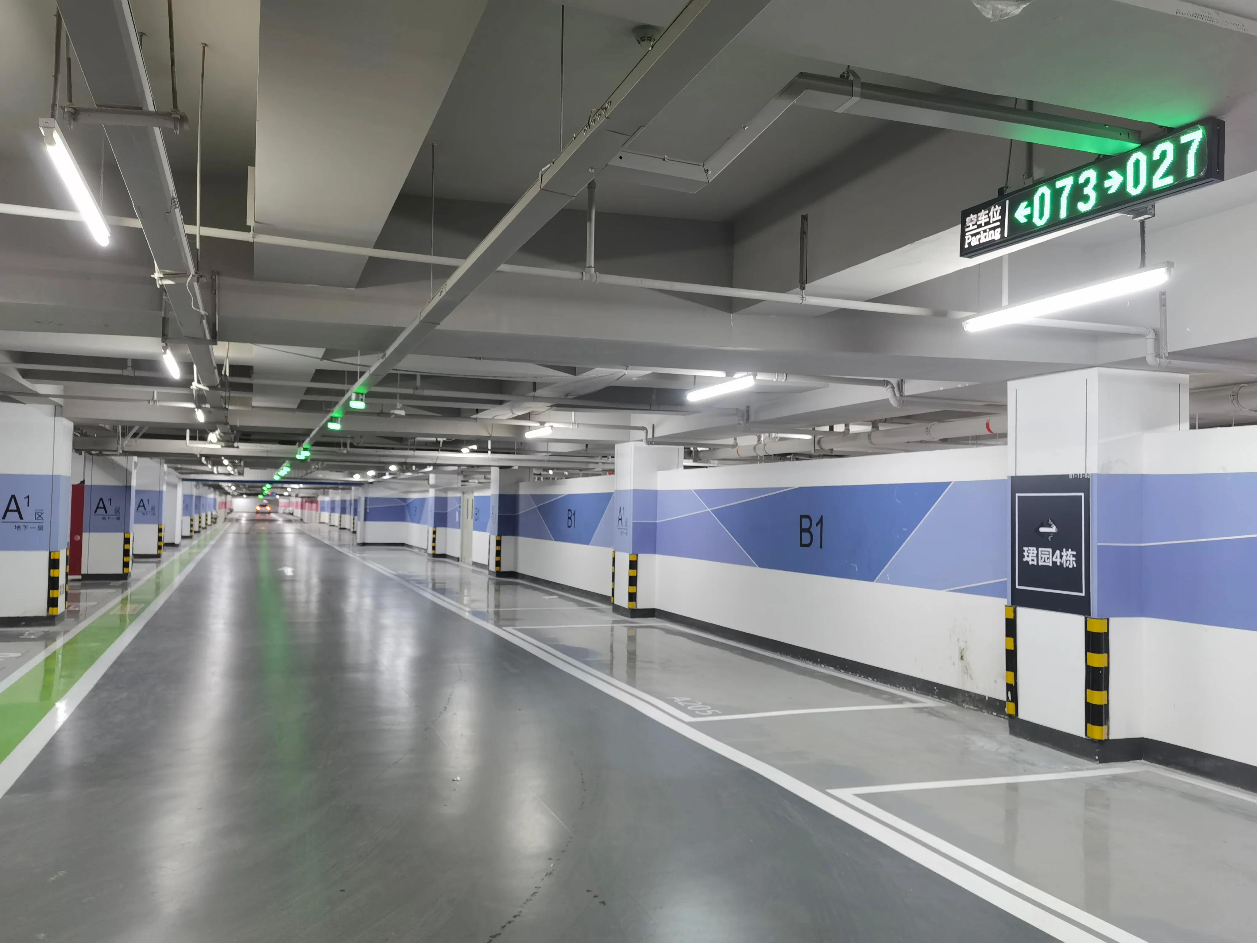 Ethernet Led One-way Pgs Indoor Parking Space Guide Split Screen ...