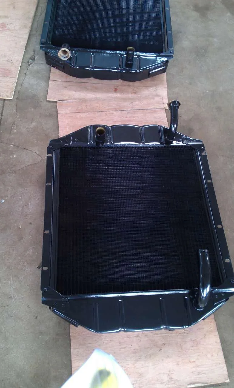 奔驰卡车散热器原始设备制造商455000004 OM352 911冷却系统铜芯散热器| Alibaba.com