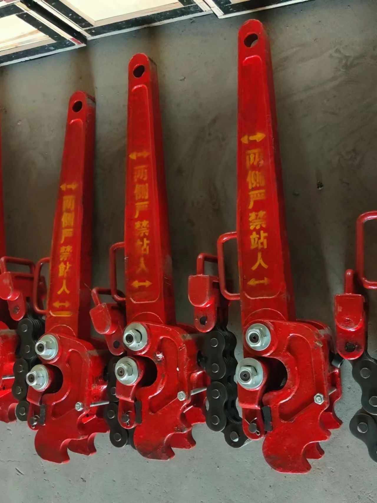 HDD Drill Pipe Manual Breakout Tong - B Type Hydraulic Tool