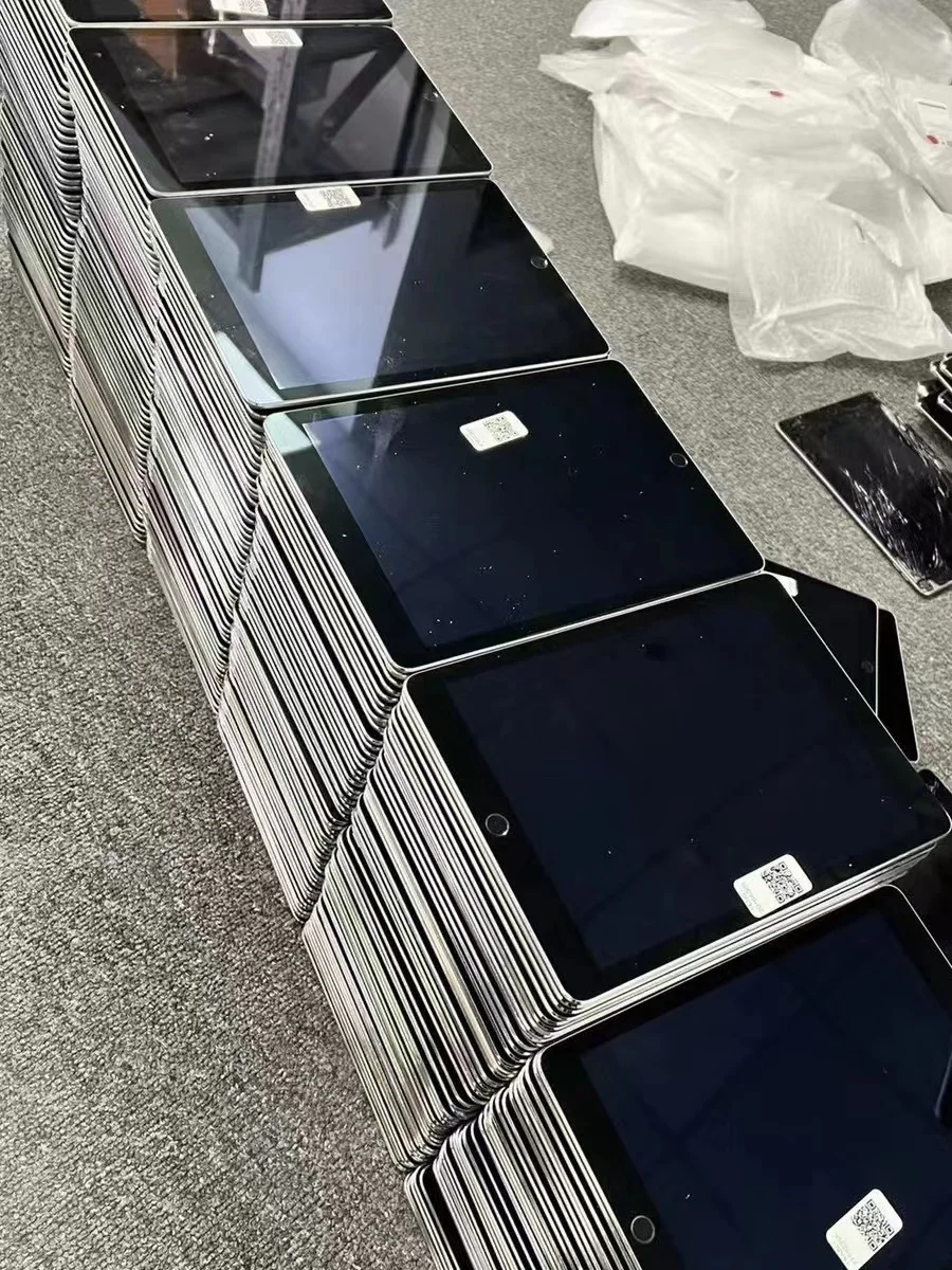 Wholesale Ipad Pro 12.9 Gen1 Wifi Model 12.9 Inch Liquid Retina Second ...