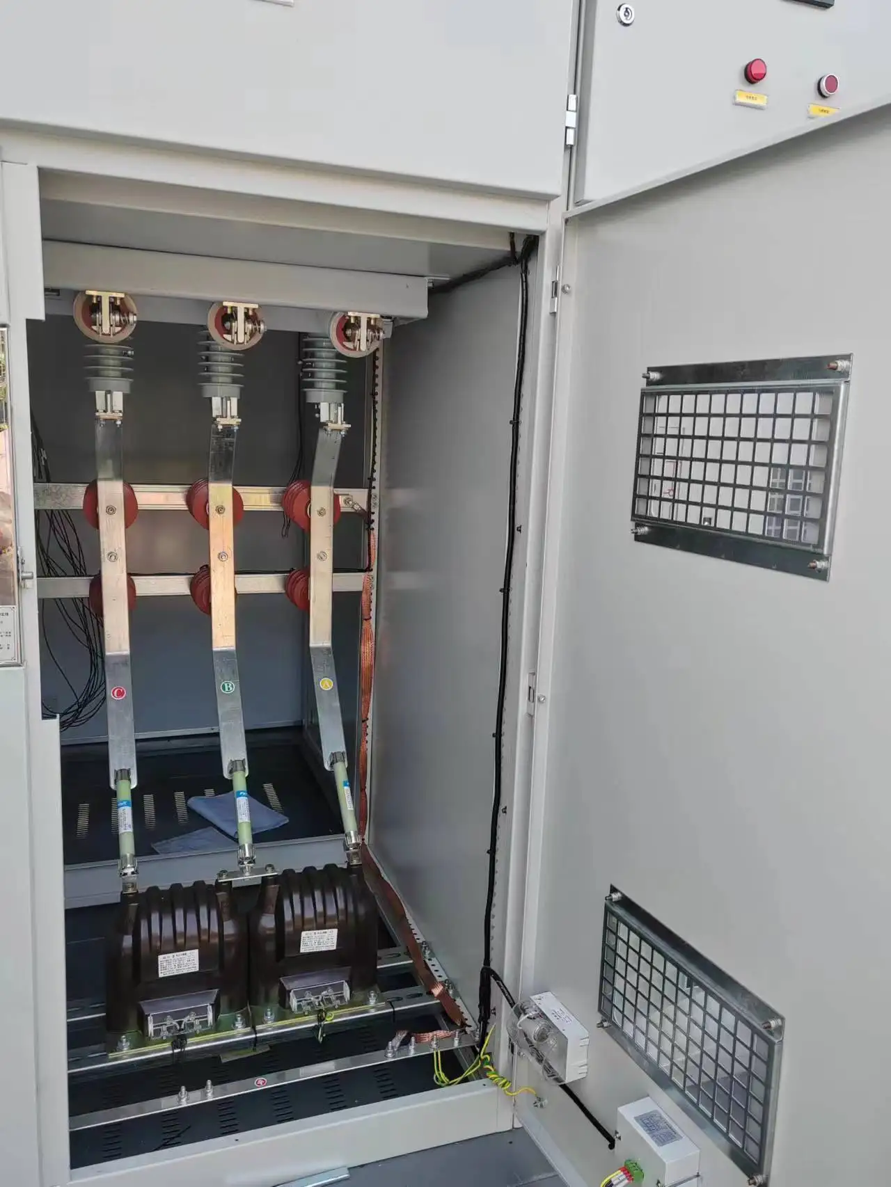 Kyn28 High-voltage Distribution Switchgear Indoor Armored Removable Ac Metal Closed 6kv 12kv 630 ...