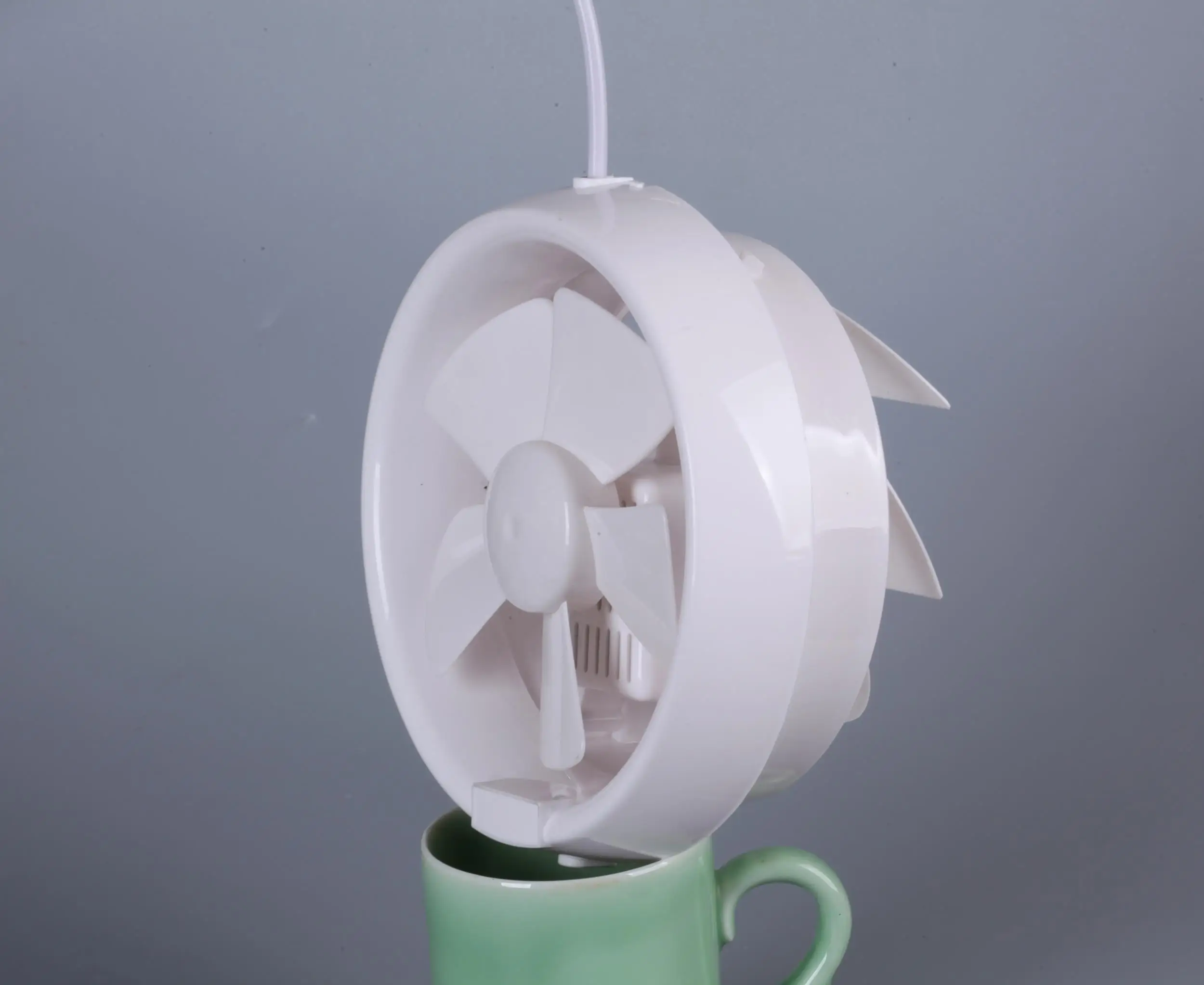 Round Plastic Shutter Glass Window Silent Ventilation Small Round ...