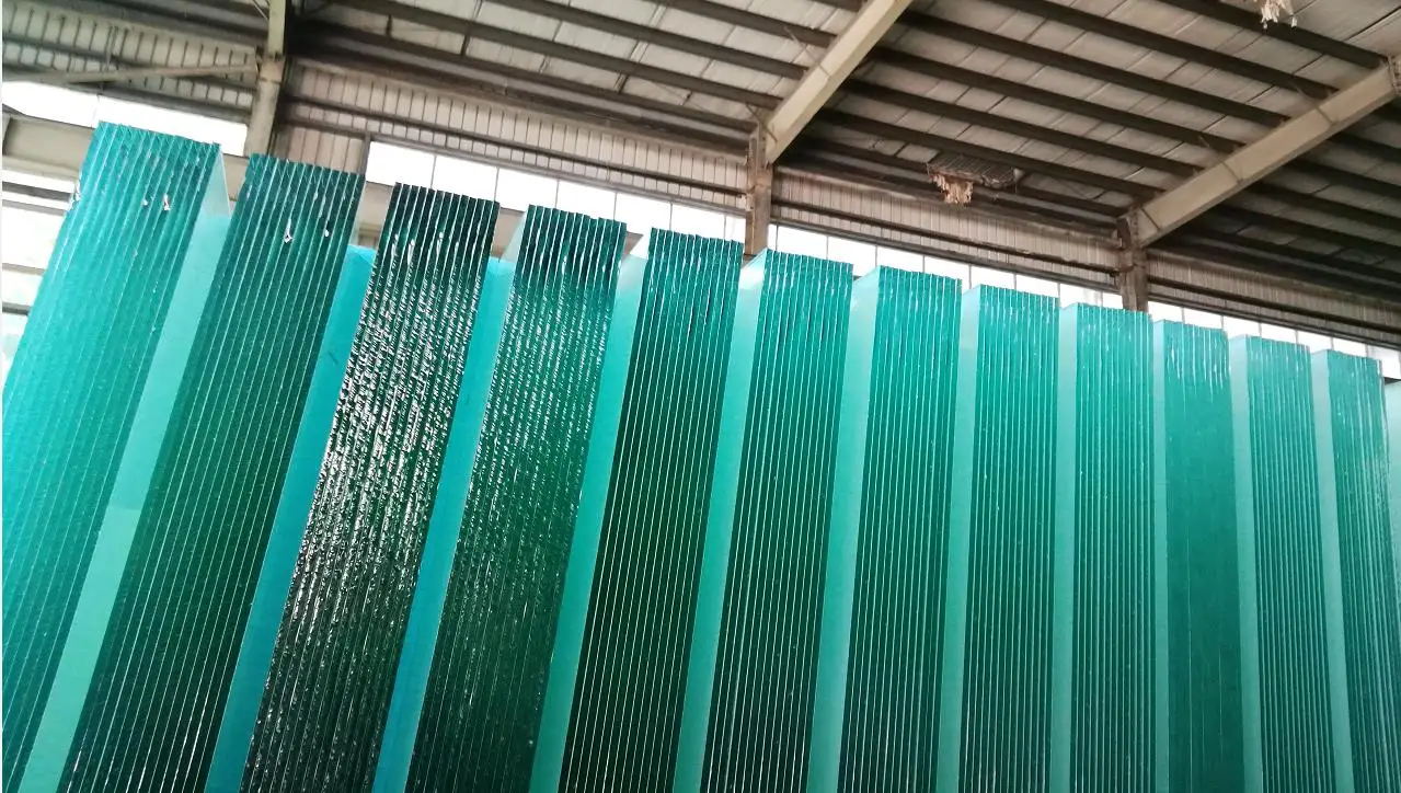 Jumbo Size Glass 2mm - 22mm Ultra Clear,Extra Clear Low Iron Float ...