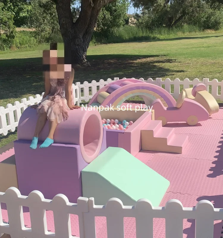 Pretty White Pink Foam Soft Play Girl Party Playground Equipment Event ...