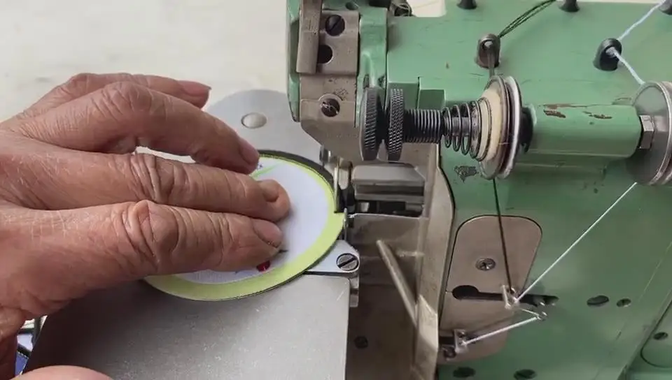 Alibaba.com: Merrow MG-3D Industrial Sewing Machine, 5500 RPM, Emblem ...