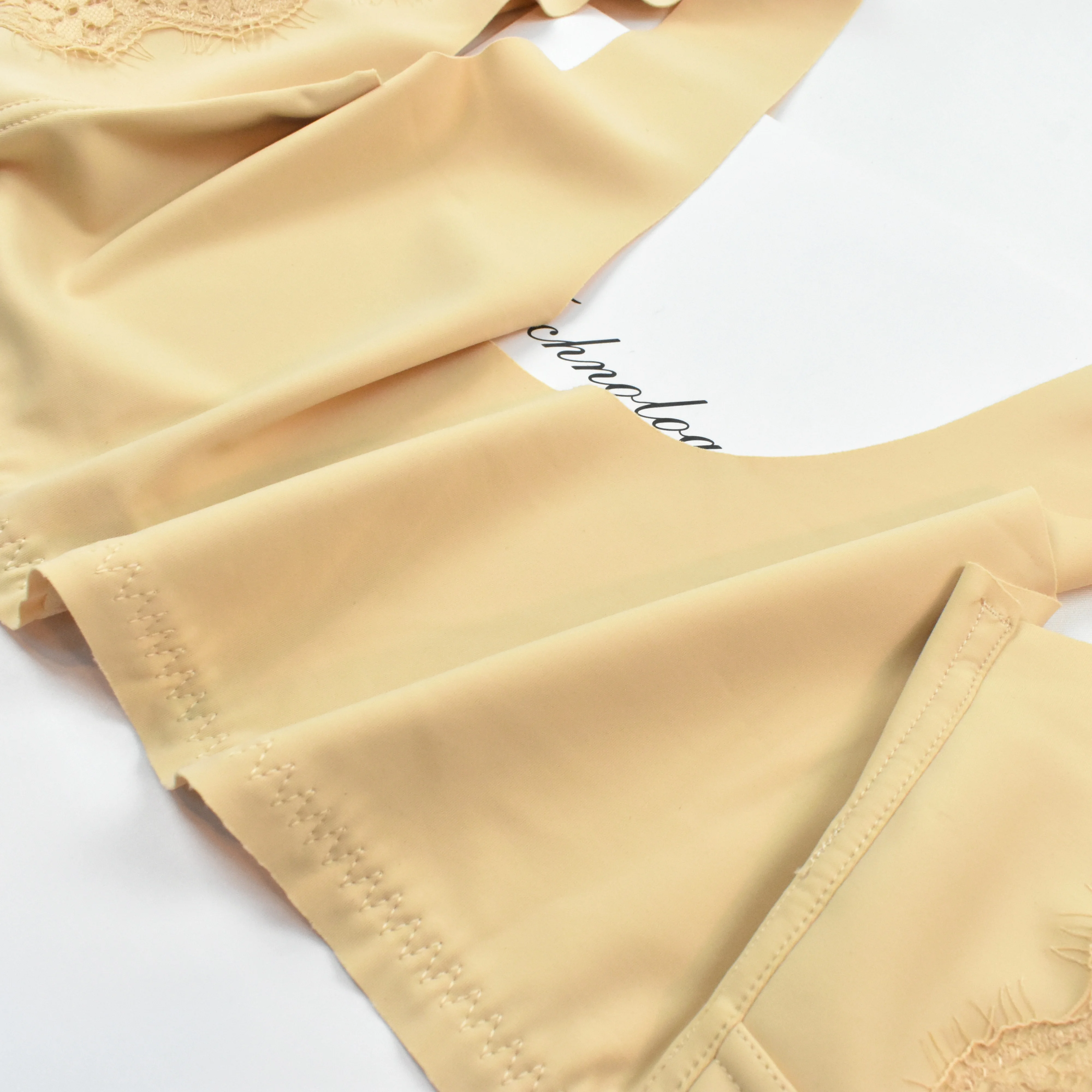 U Neck Black Skin Solid Seamless Lace Wireless Bralette Wire Free Front ...