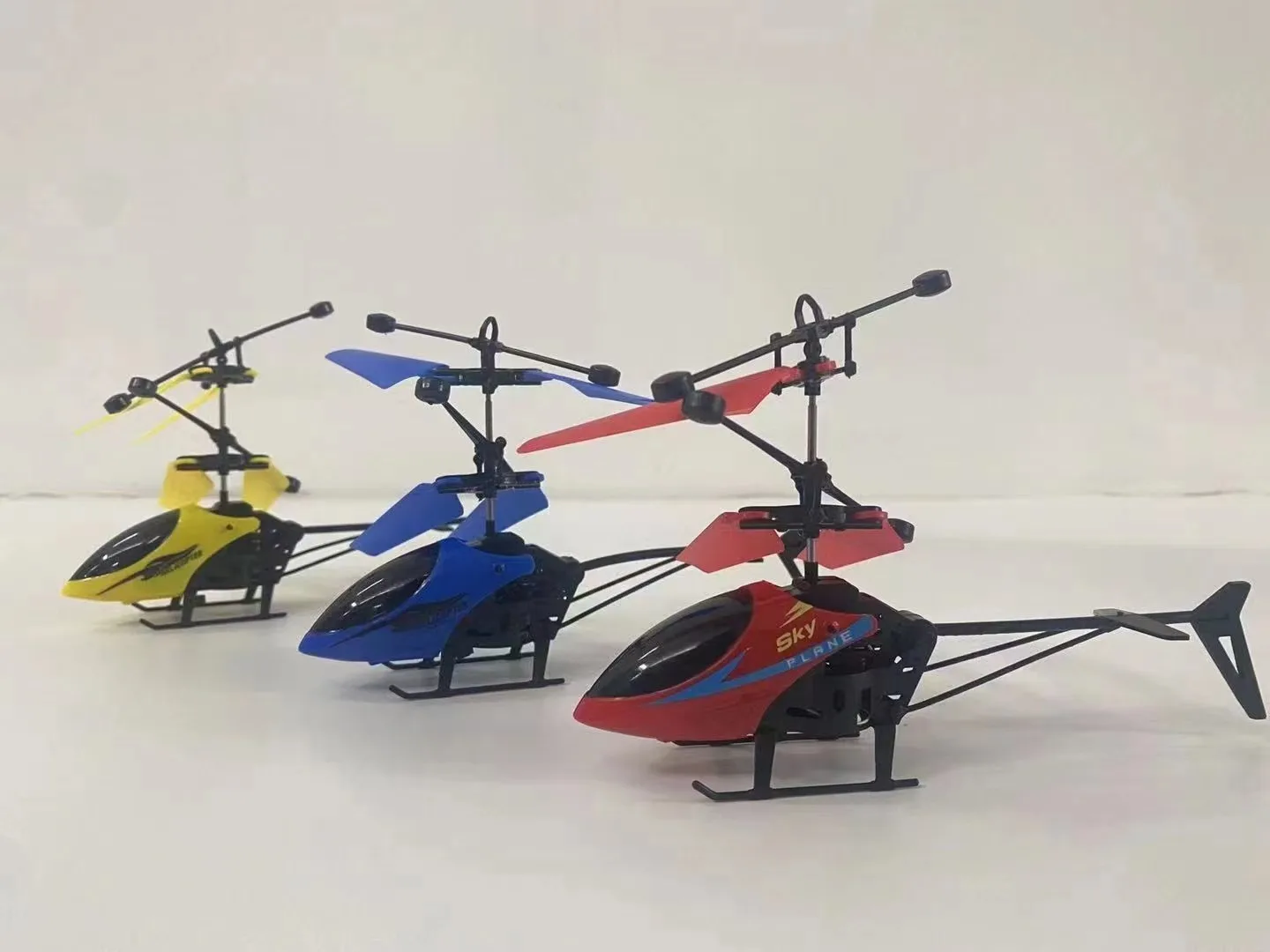 Induction Aircraft Charging - Smart Toy Helicopter