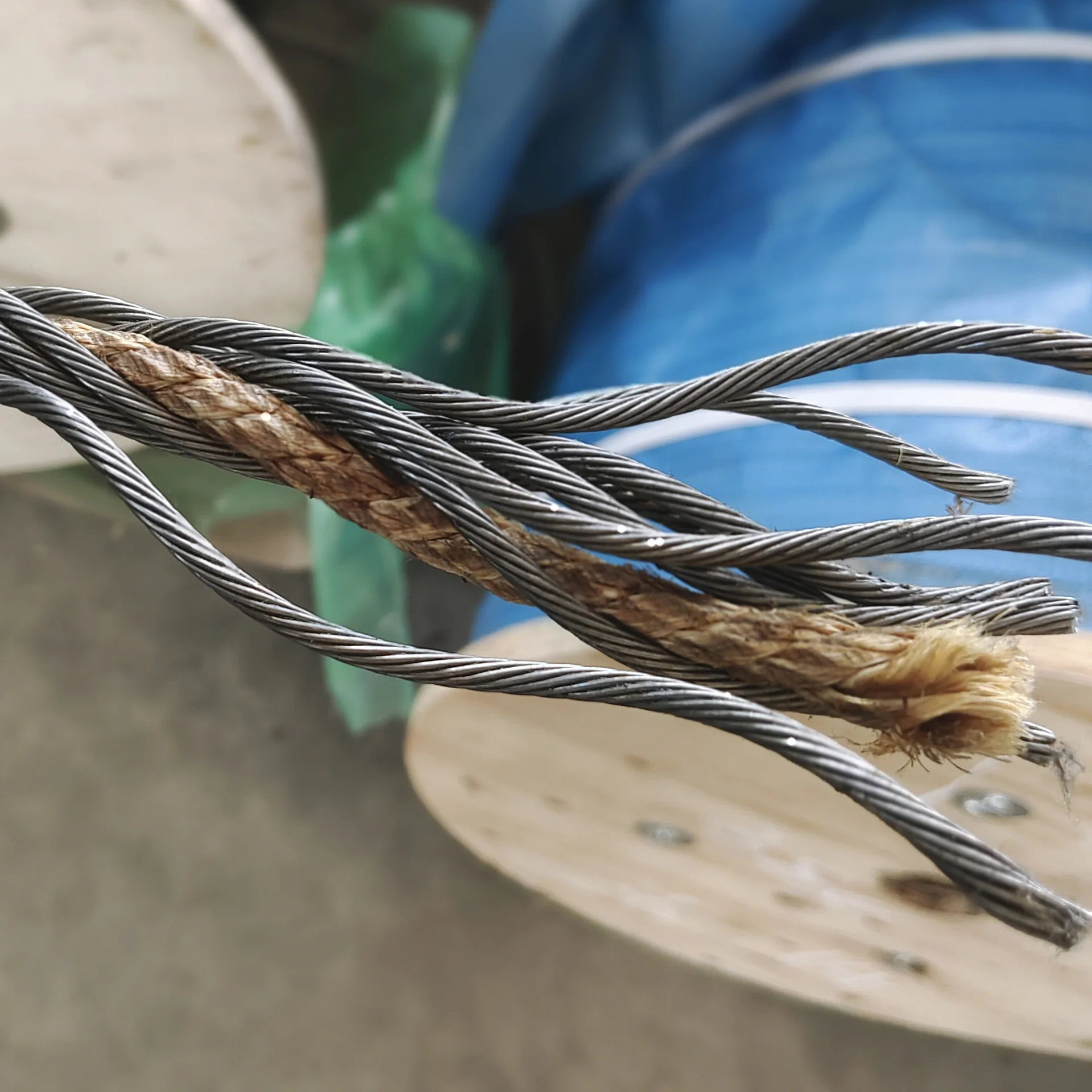 304 316 Stainless Steel Cable Fiber Core Steel Core Steel Wire Rods ...