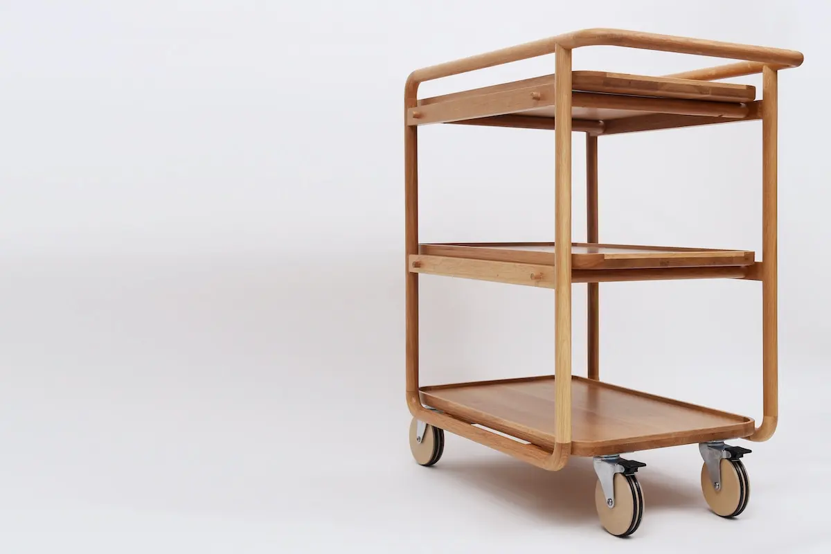 Stylish Med Wooden Serving Trolley for Hotels & Restaurants