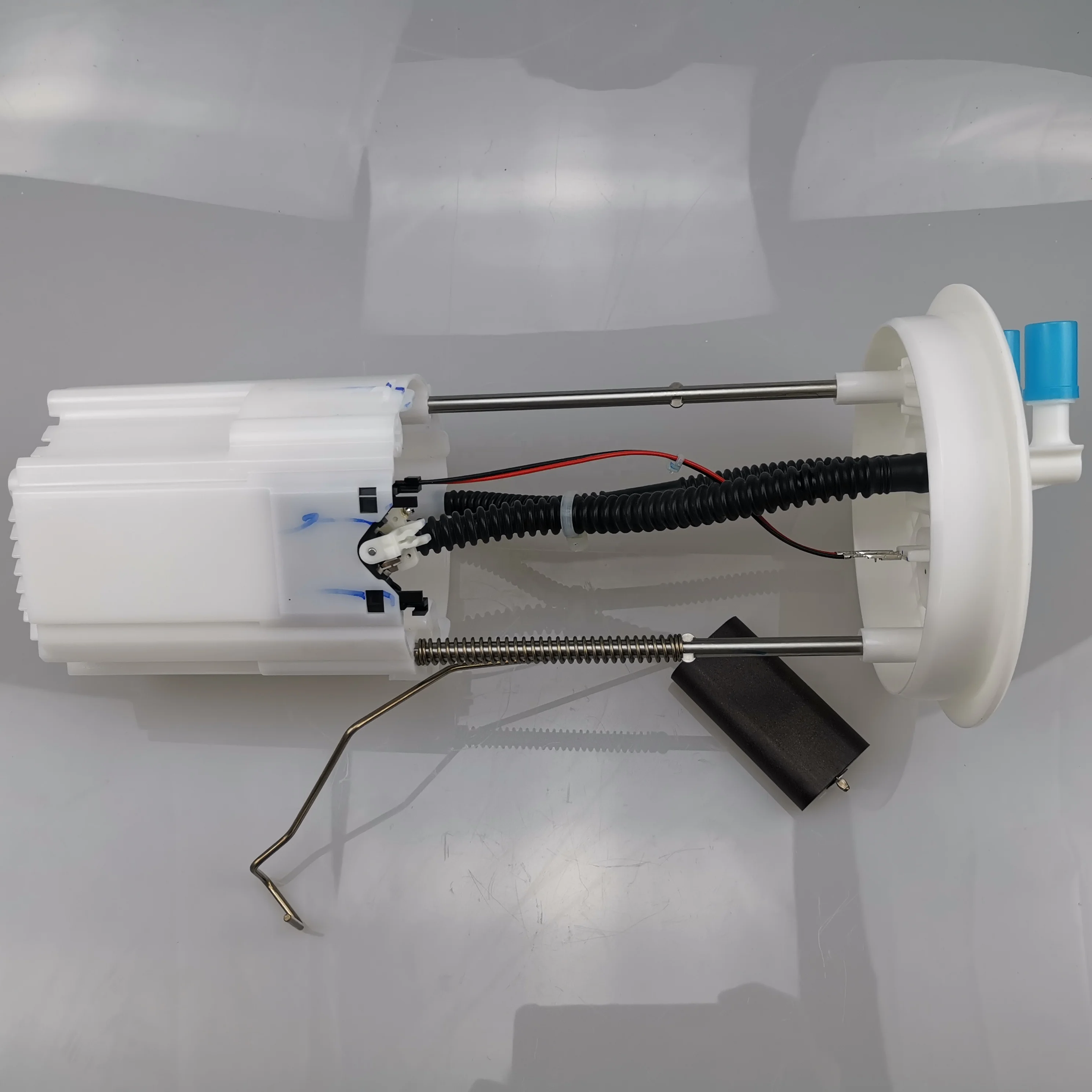 SAIC MAXUS T60 Level Transmitter C00047774 - OEM Standard