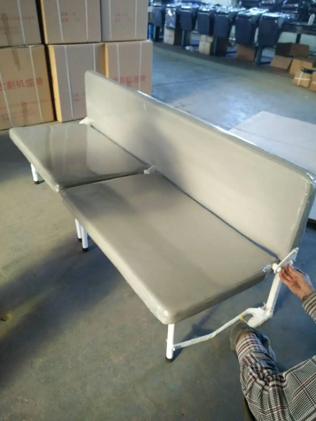 Universal Swivel Doctor Seat - Ambulance Seats for Sale