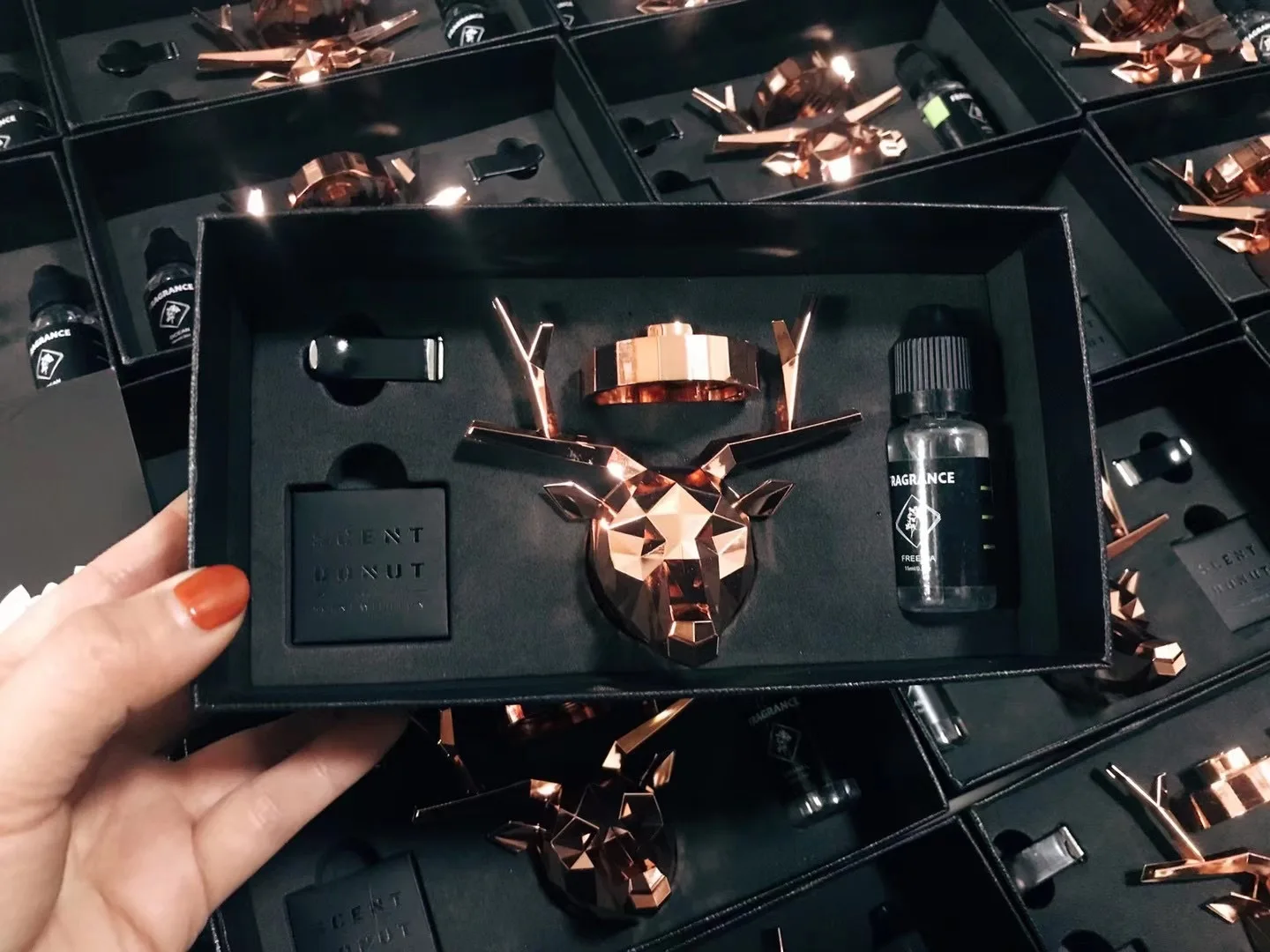 Auto Accessory Amazon Hot Bullydog Sale Air Freshener Car Perfume ...