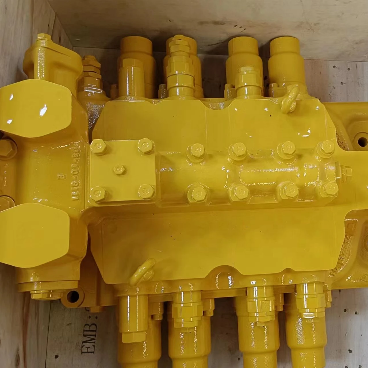 709-14-94001 Control Valve Pc1250-7 Pc1250-8 - Buy 709-14-94001 pc1250 ...