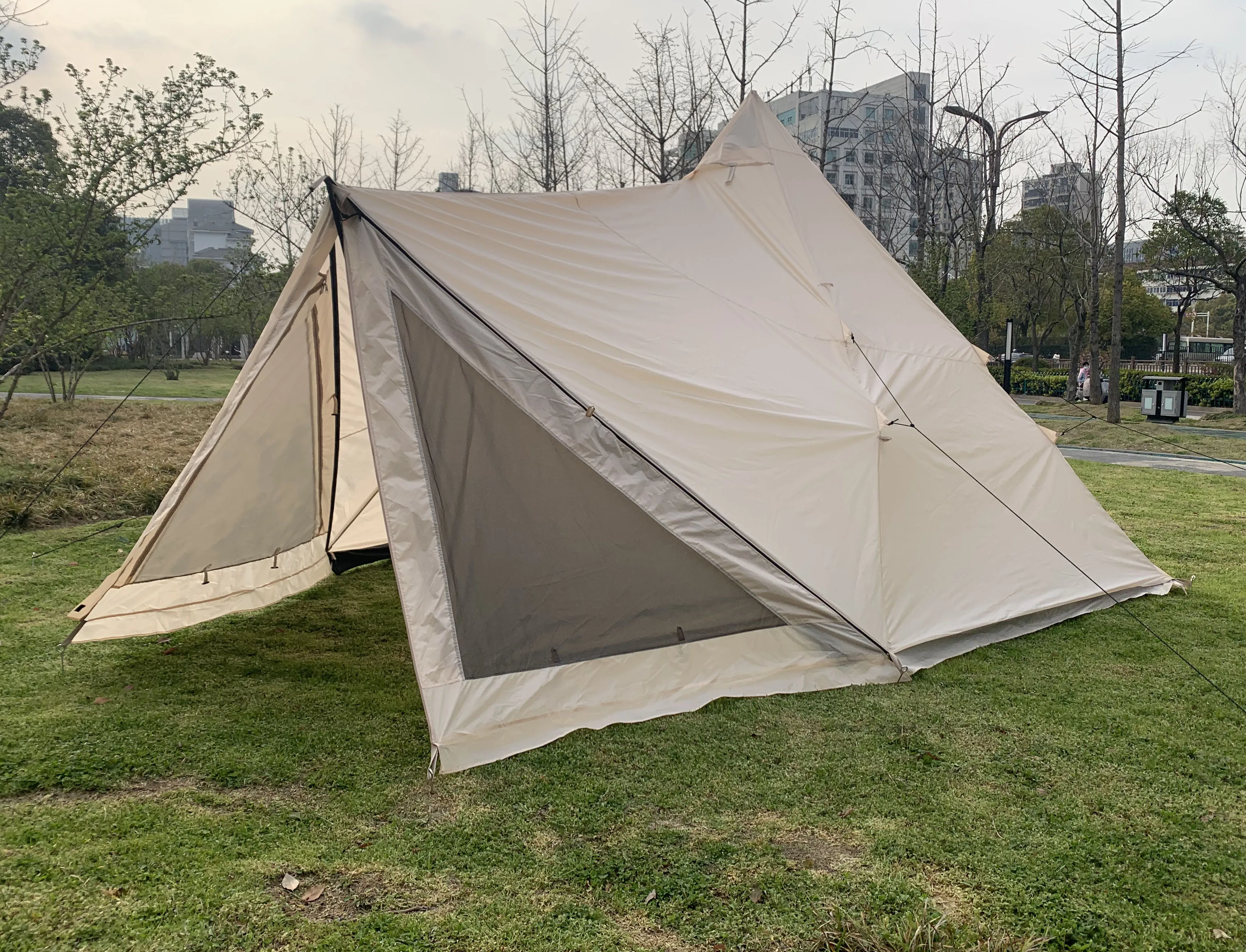 Multi-use Pyramid Camping Tents Hot Outdoor Tipi Tent Outdoor Camping ...