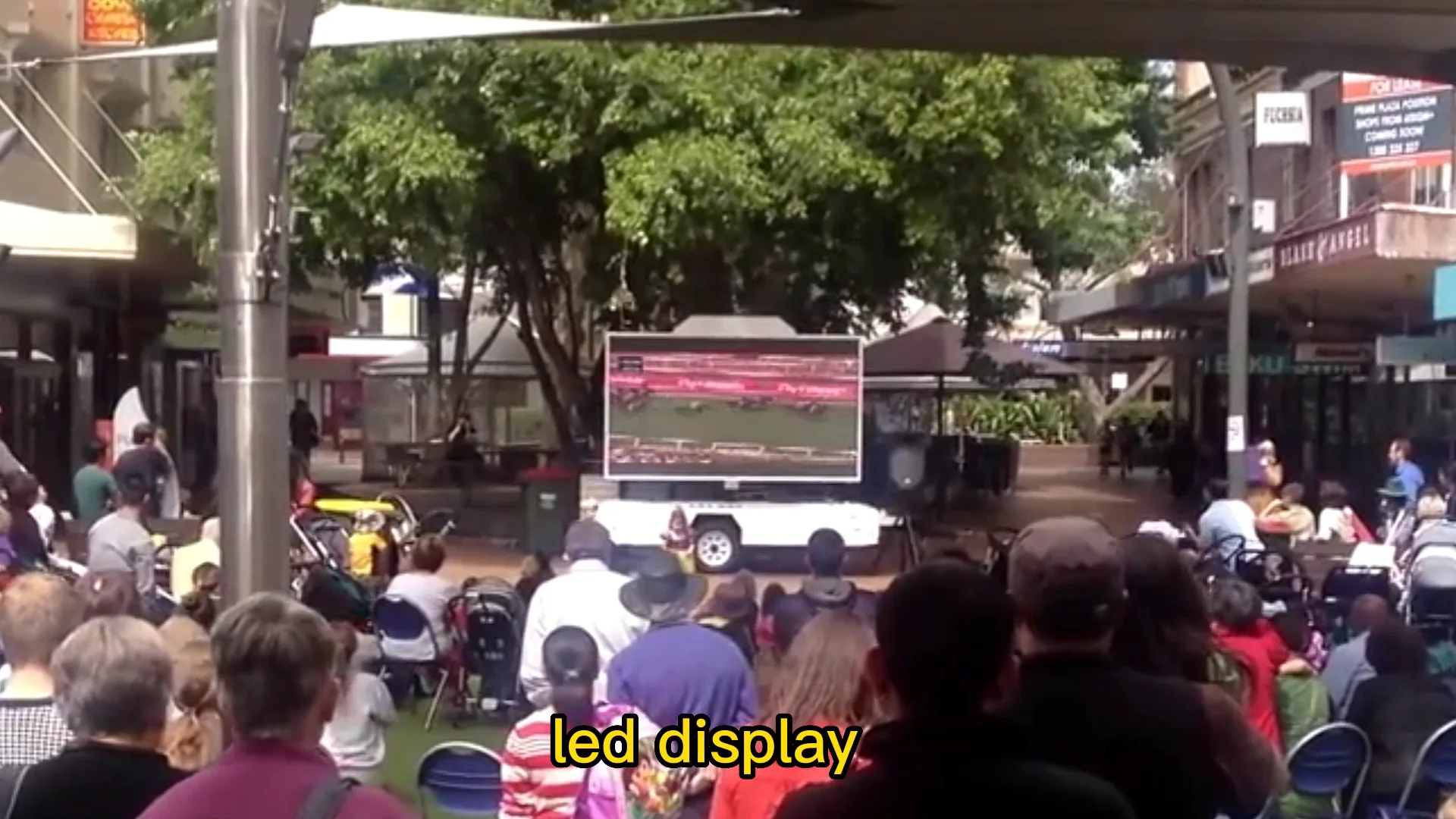 Mobile Advertising Truck Installation Led Digital Signage Led Truck ...