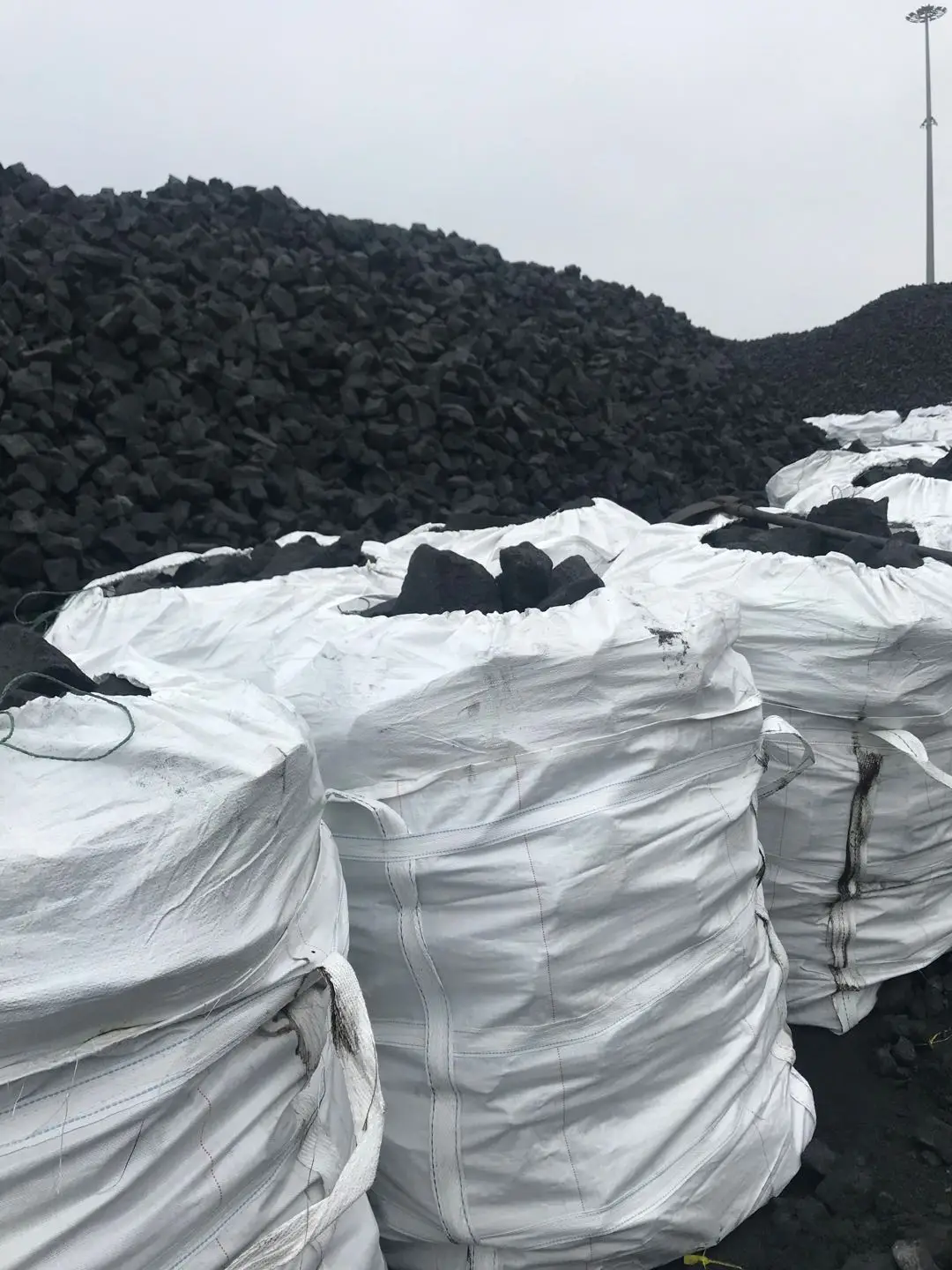 Pre-baked Carbon Anode Waste Anode Carbon Blocks/scrap 100-300mm For ...