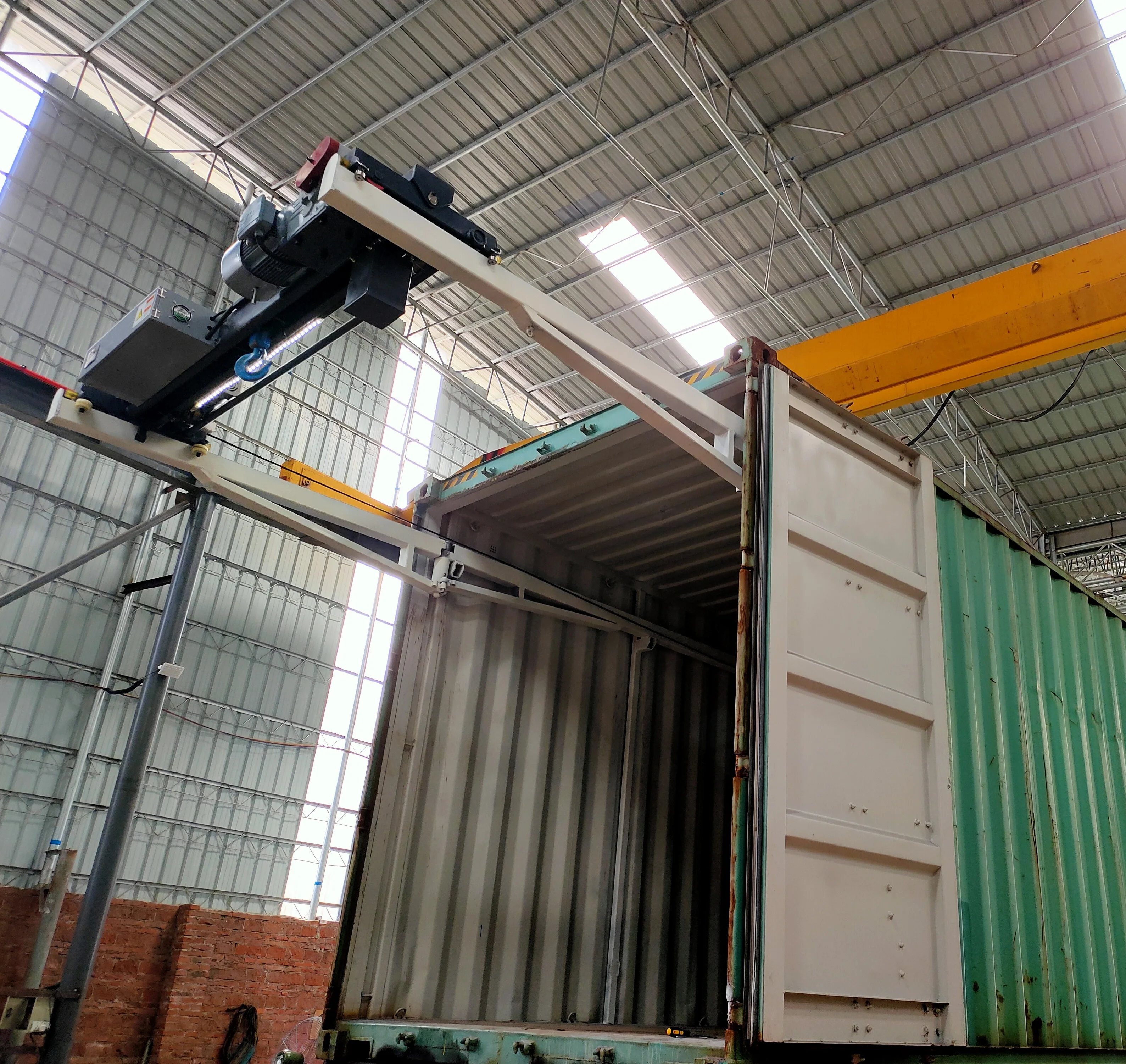 Loading Unloading Indoor Ultra Low Headroom Shipping Container Crane ...