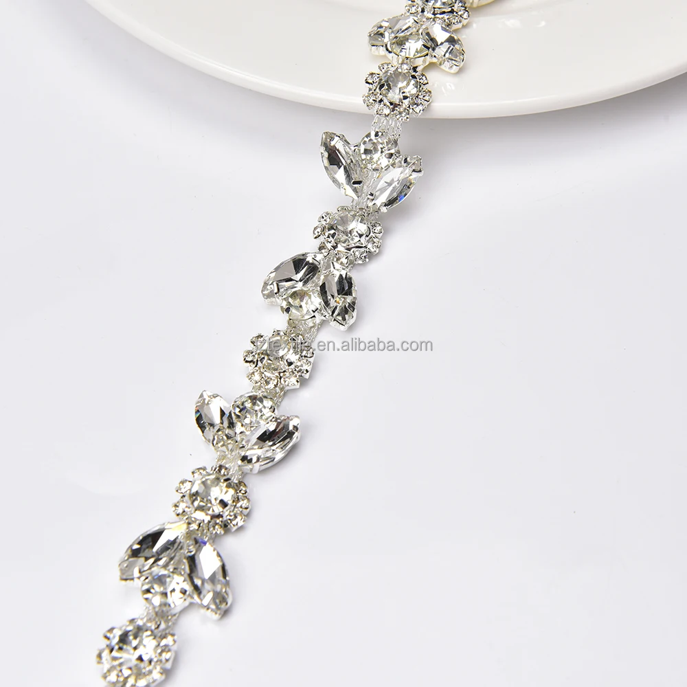 Glitter Silver Crystal Rhinestone Chain Flower Shape Glass Diamond